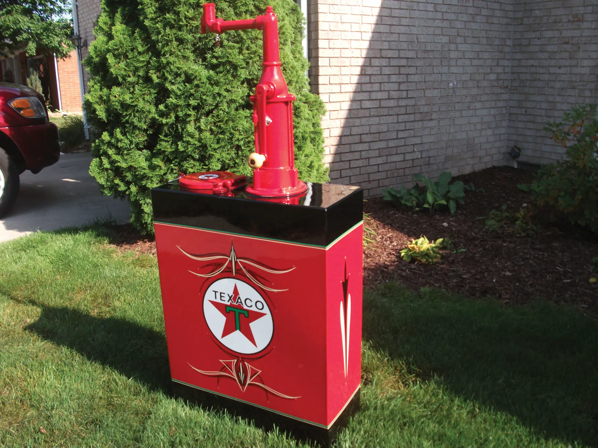 Restored Texaco Oil Lubester | Auburn Fall 2013 | RM Sotheby's