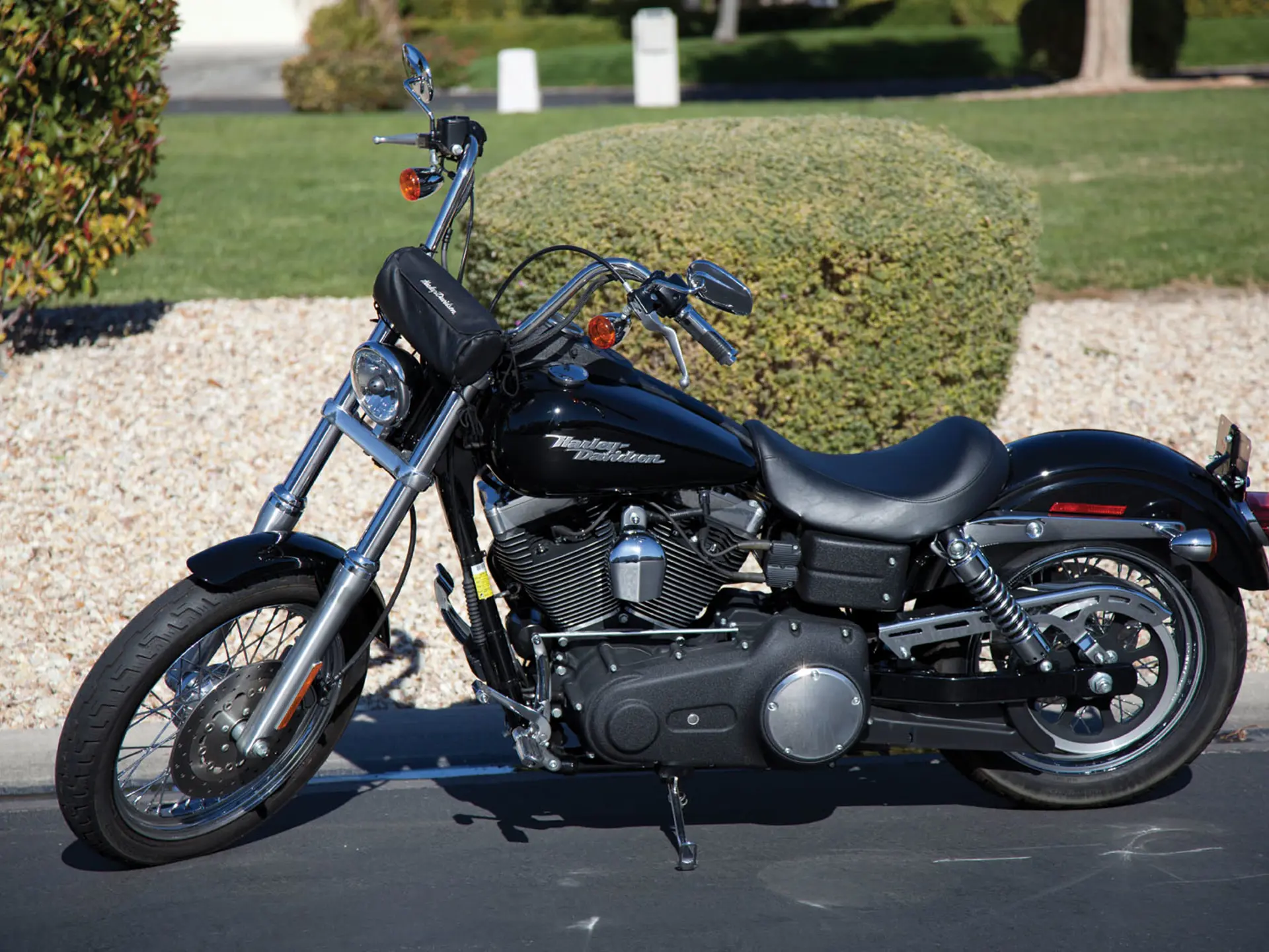 2006 Harley-Davidson Street Bob | Las Vegas Premier Motorcycle Auction ...
