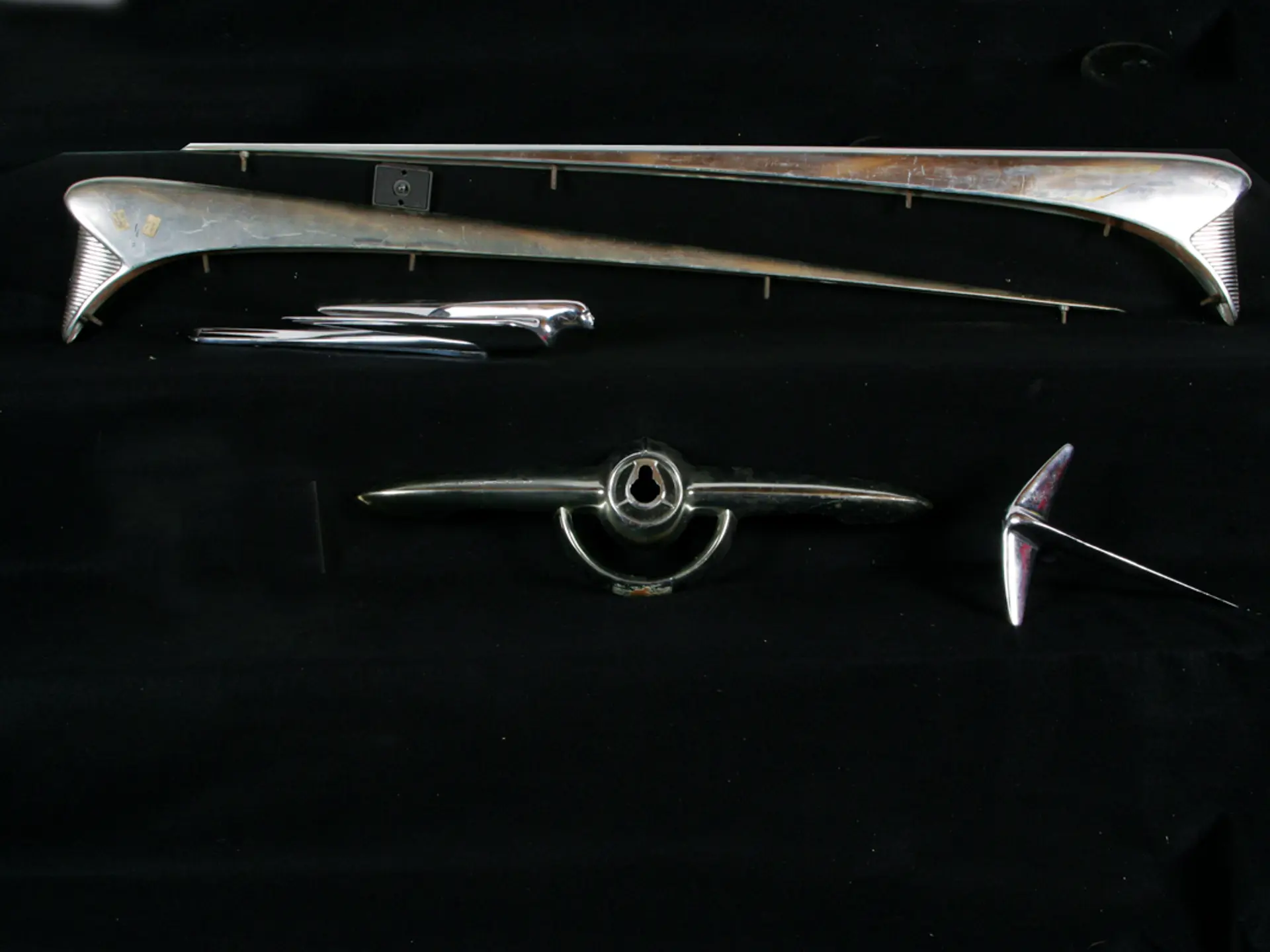 MULTI-MAKE AUTOMOTIVE ACCESSORIES | Private Collection of Tom & Marlene ...