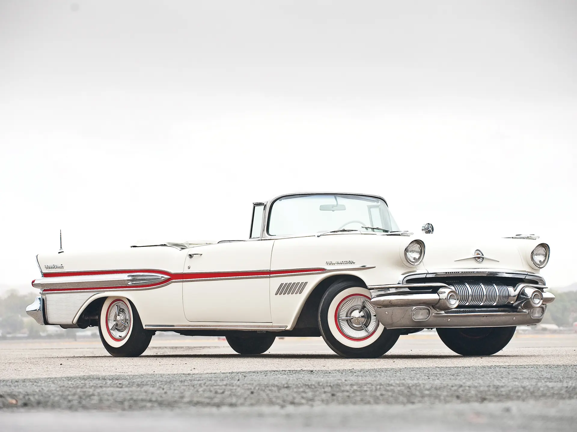 1957 Pontiac Bonneville Fuel-Injected Convertible | Arizona 2011 | RM ...