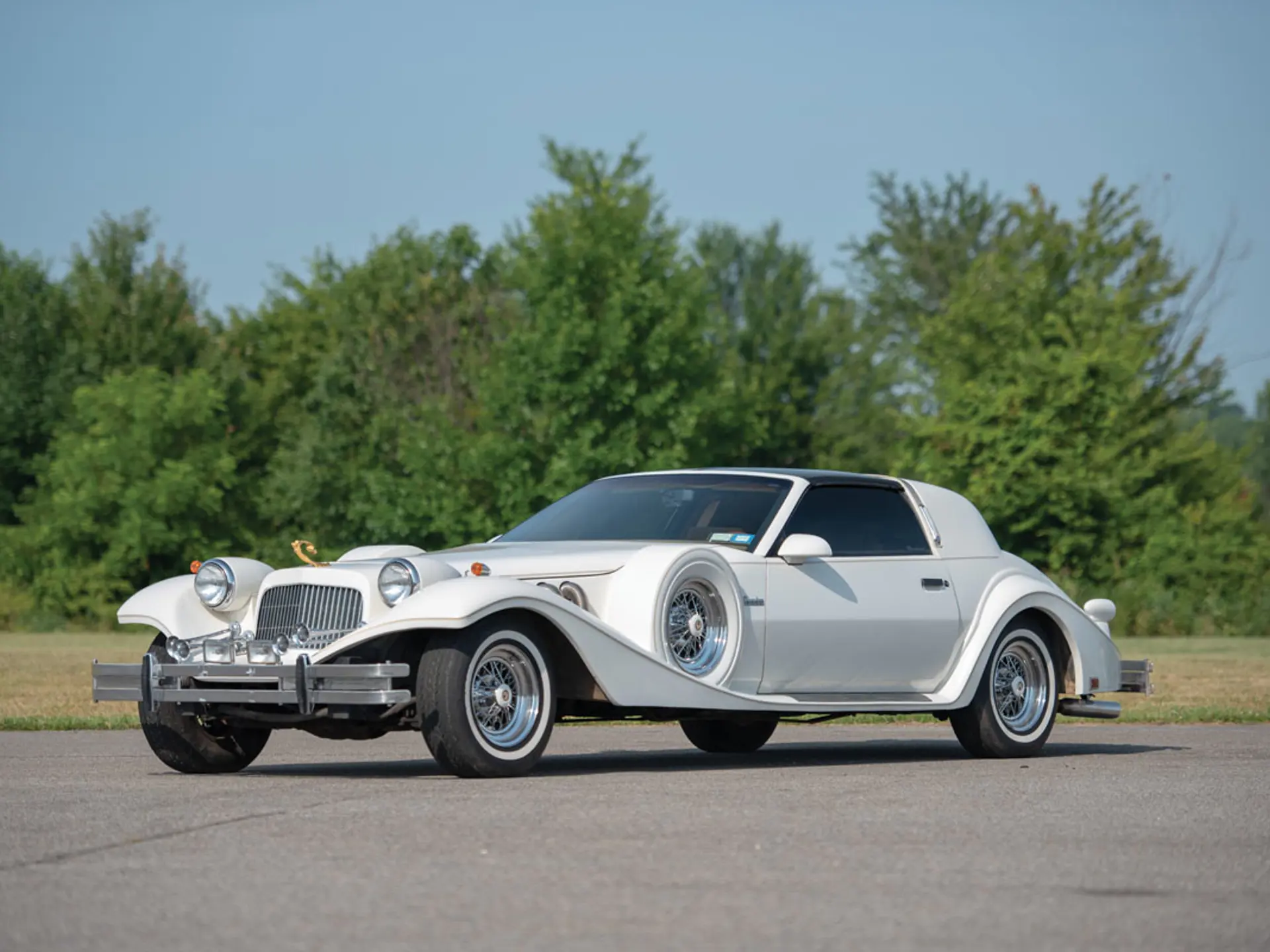 1986 Johnson Phantom | Auburn Fall 2018 | RM Sotheby's