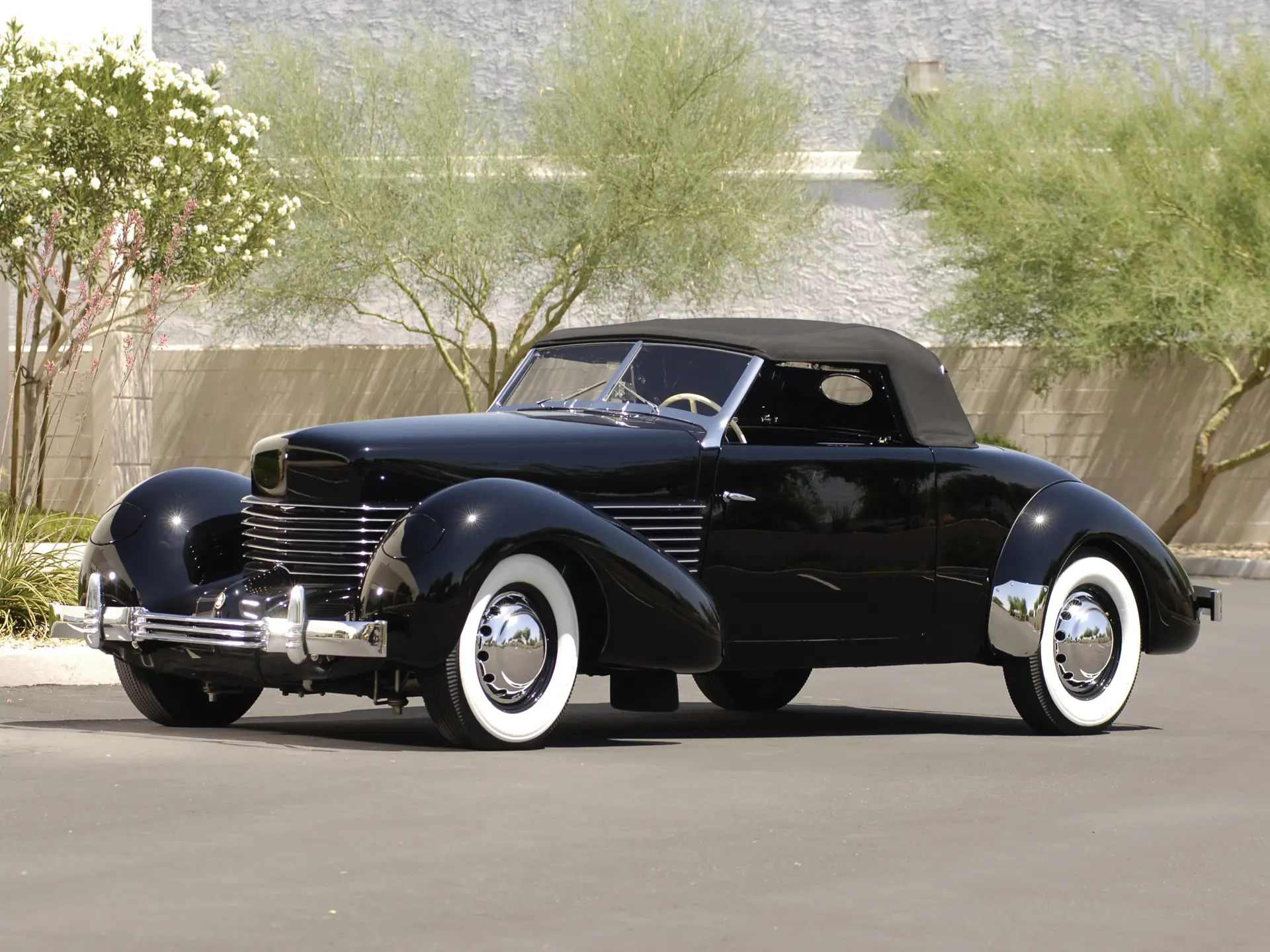 1936 Cord 810 Cabriolet | Vintage Motor Cars in Arizona 2007 | RM Sotheby's
