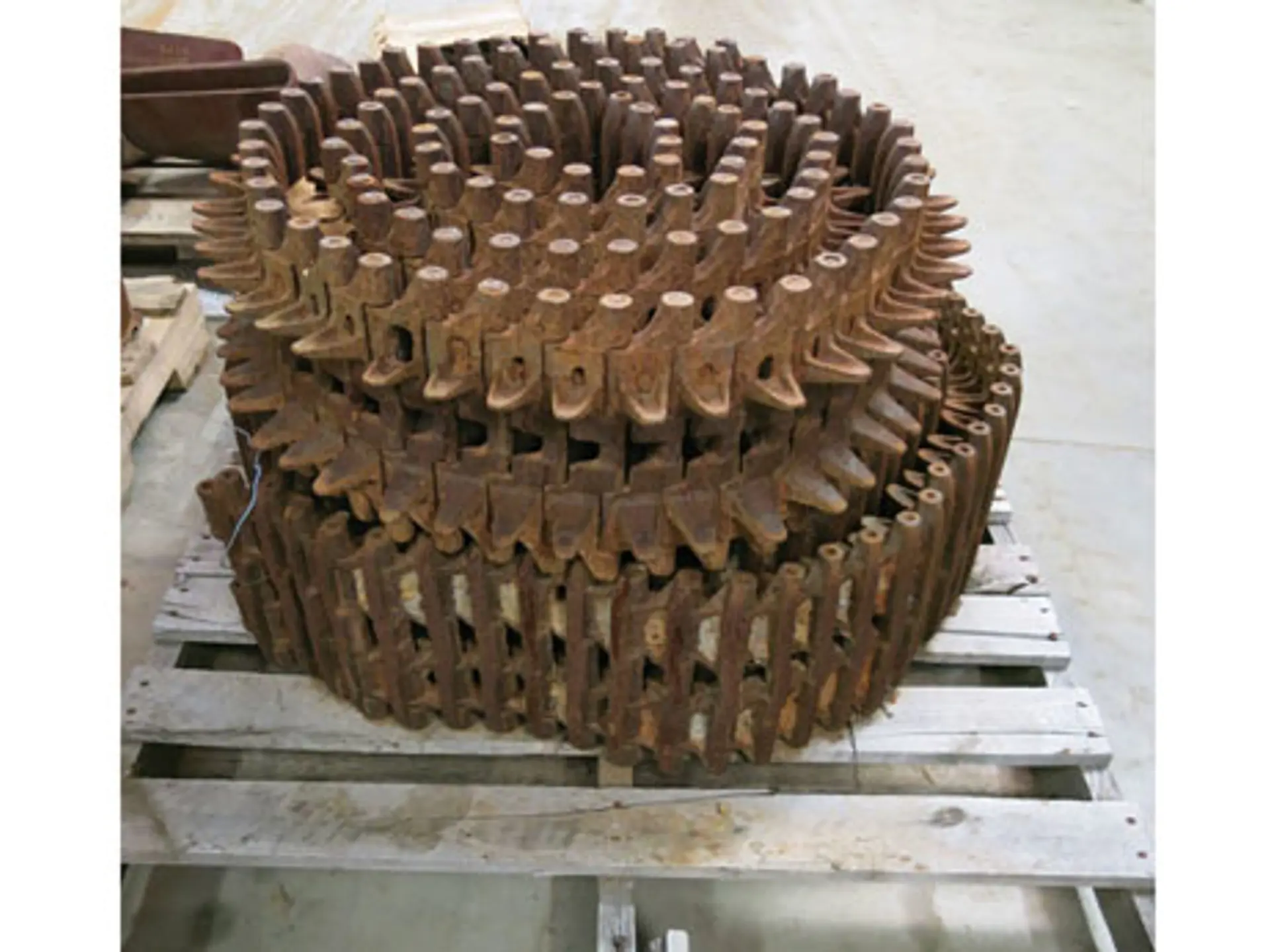 Bren Carrier Tracks and Miscellaneous Parts | The Littlefield ...