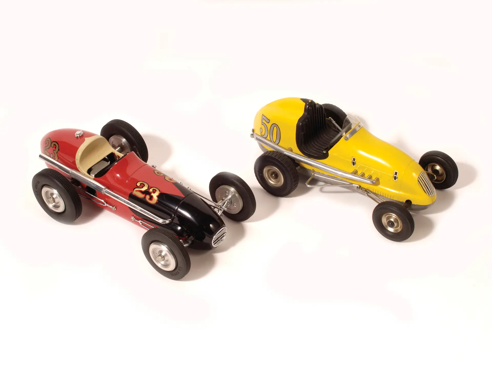 STRAIGHT LINE RACE CAR AND MODEL CAR | The Ponder Collection | RM Sotheby's