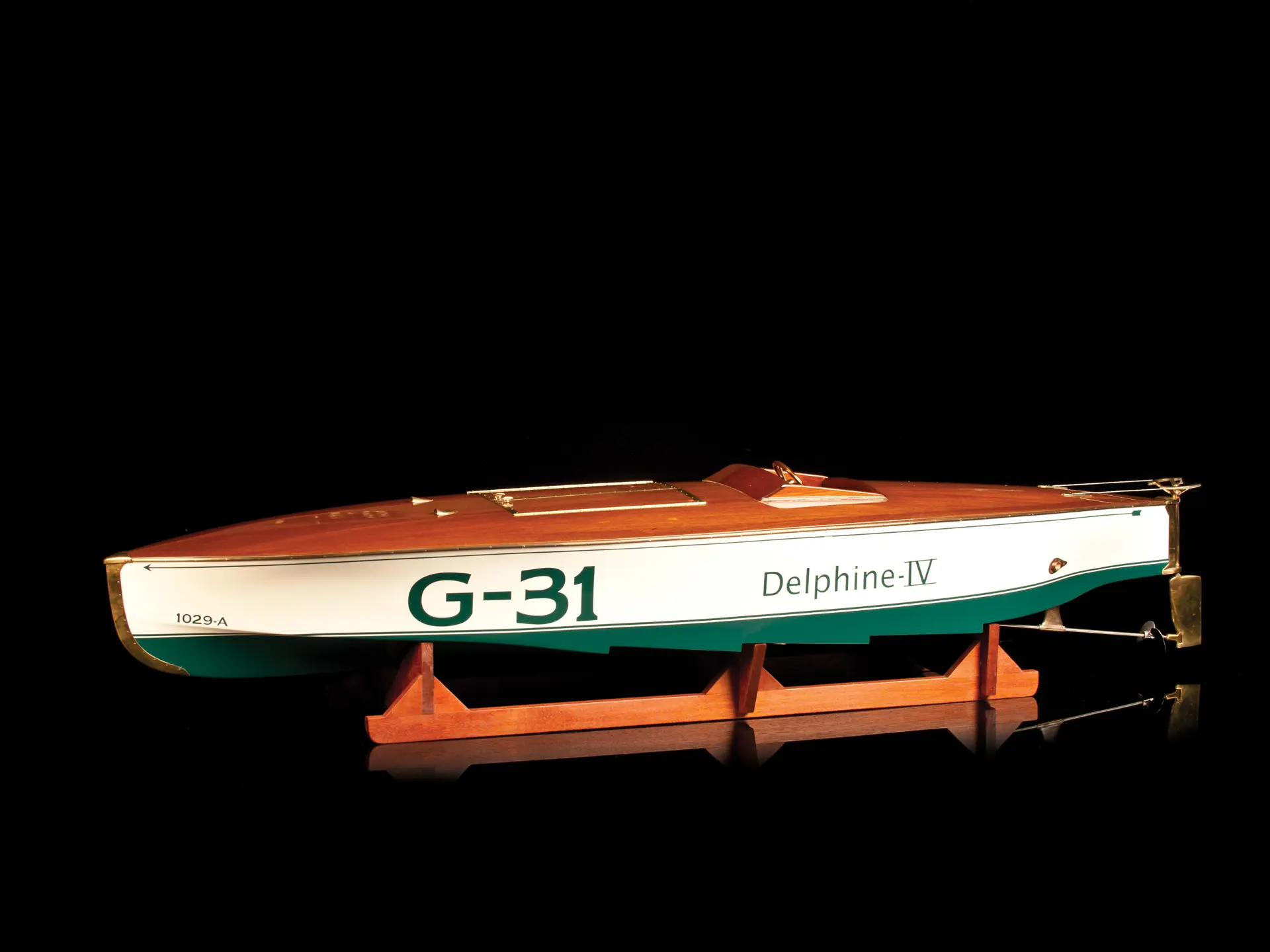 1932 Delphine IV Gold Cup Race Boat | The Milhous Collection | RM Sotheby's