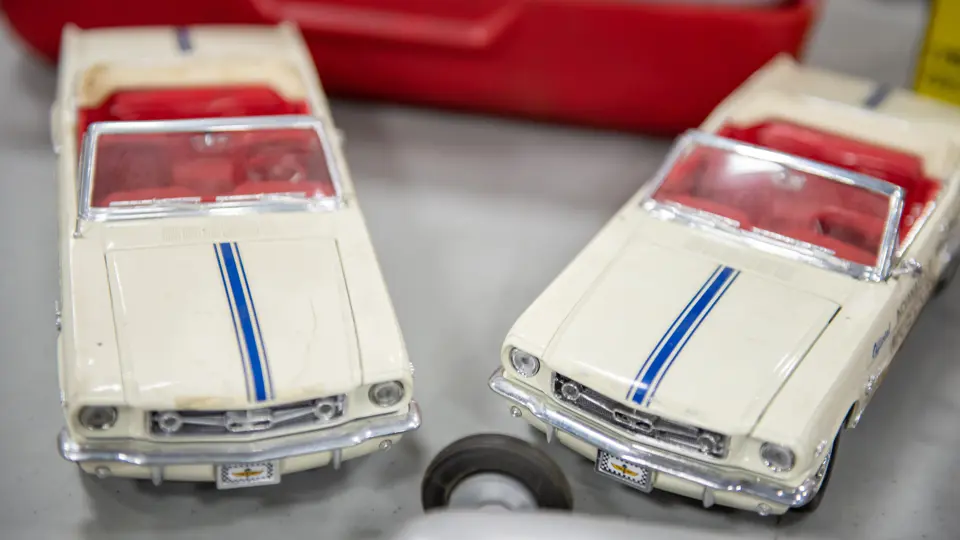 Indianapolis 500 Commemorative Items | Auburn Fall 2021 | RM Sotheby's
