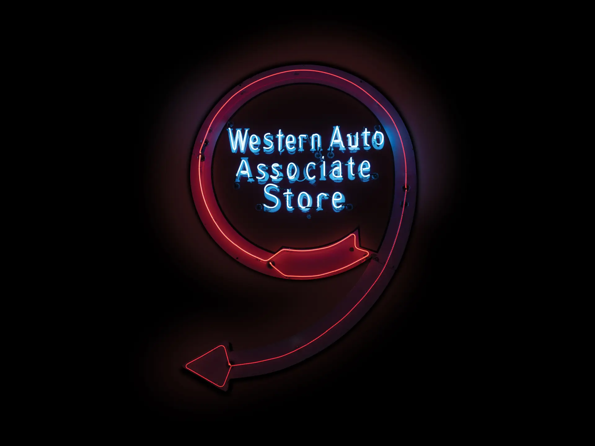 Western Auto Associate Store Flashing Neon Sign | The Dingman ...