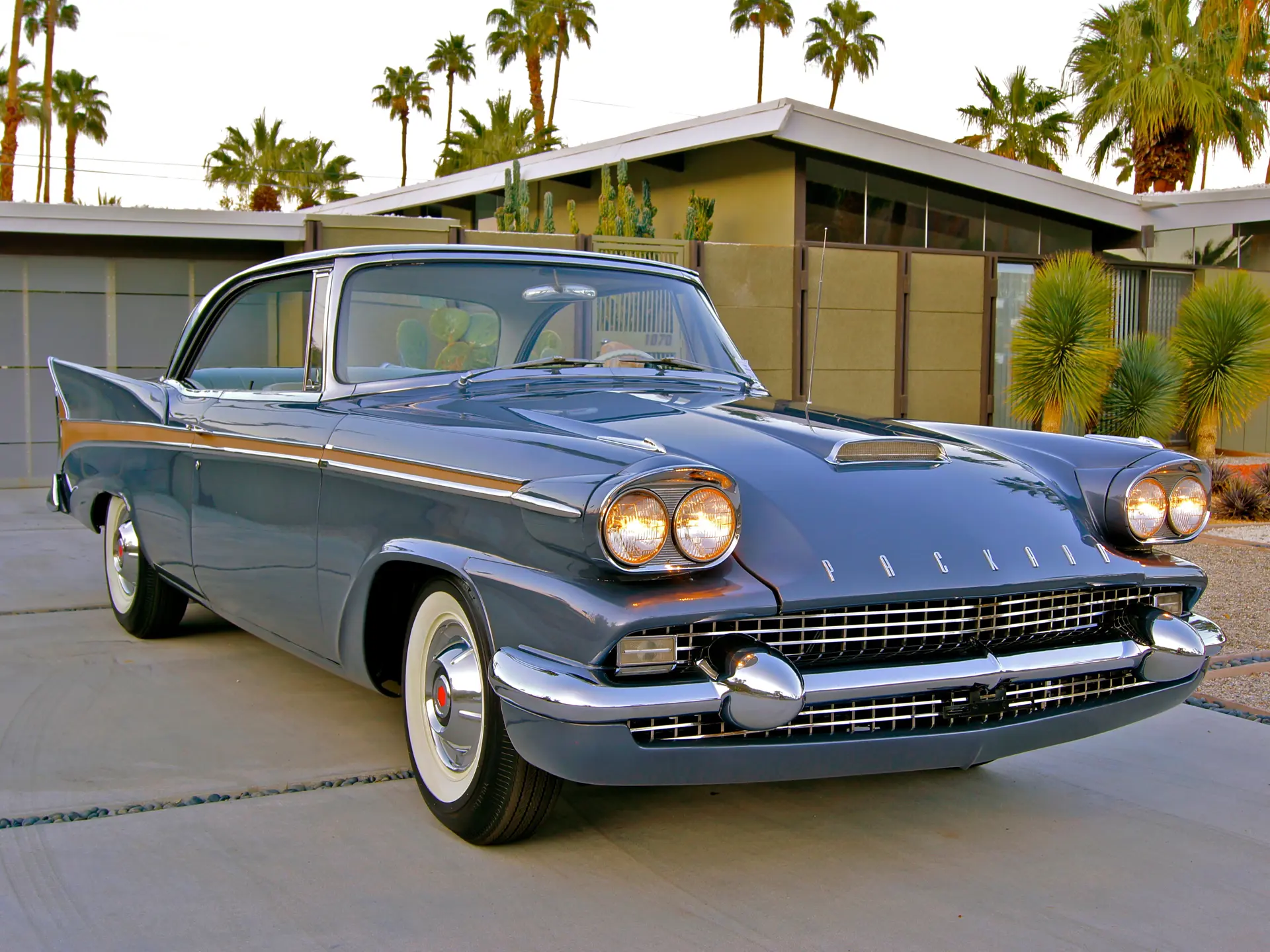 1958 Packard Hardtop | Hershey 2011 | RM Sotheby's