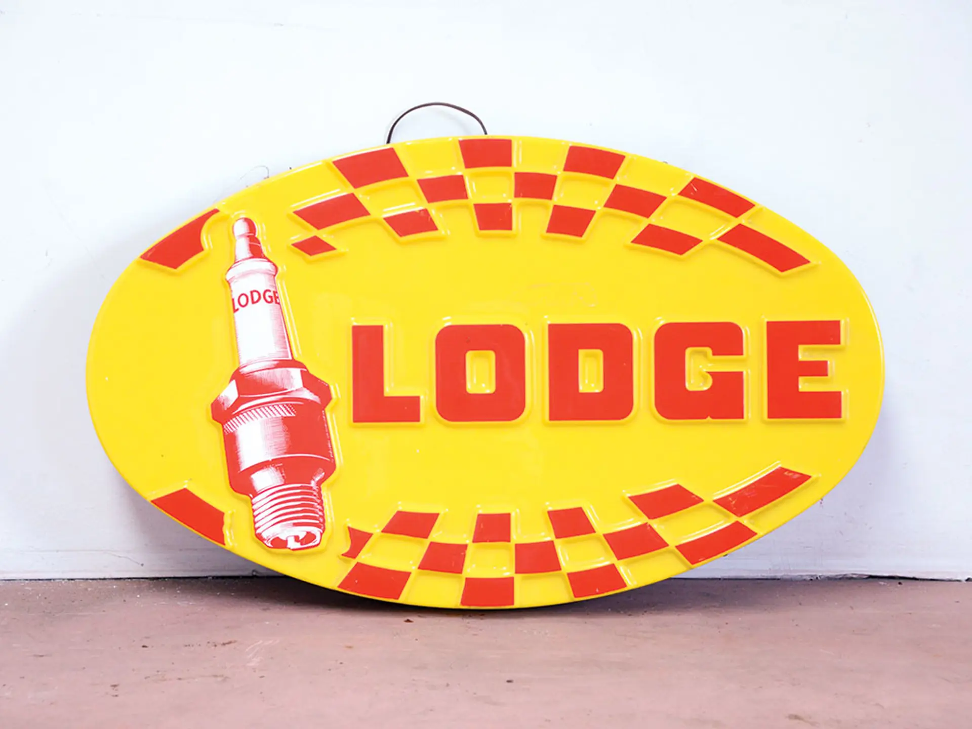 Lodge Spark Plugs Illuminated Sign | Duemila Ruote | RM Sotheby's