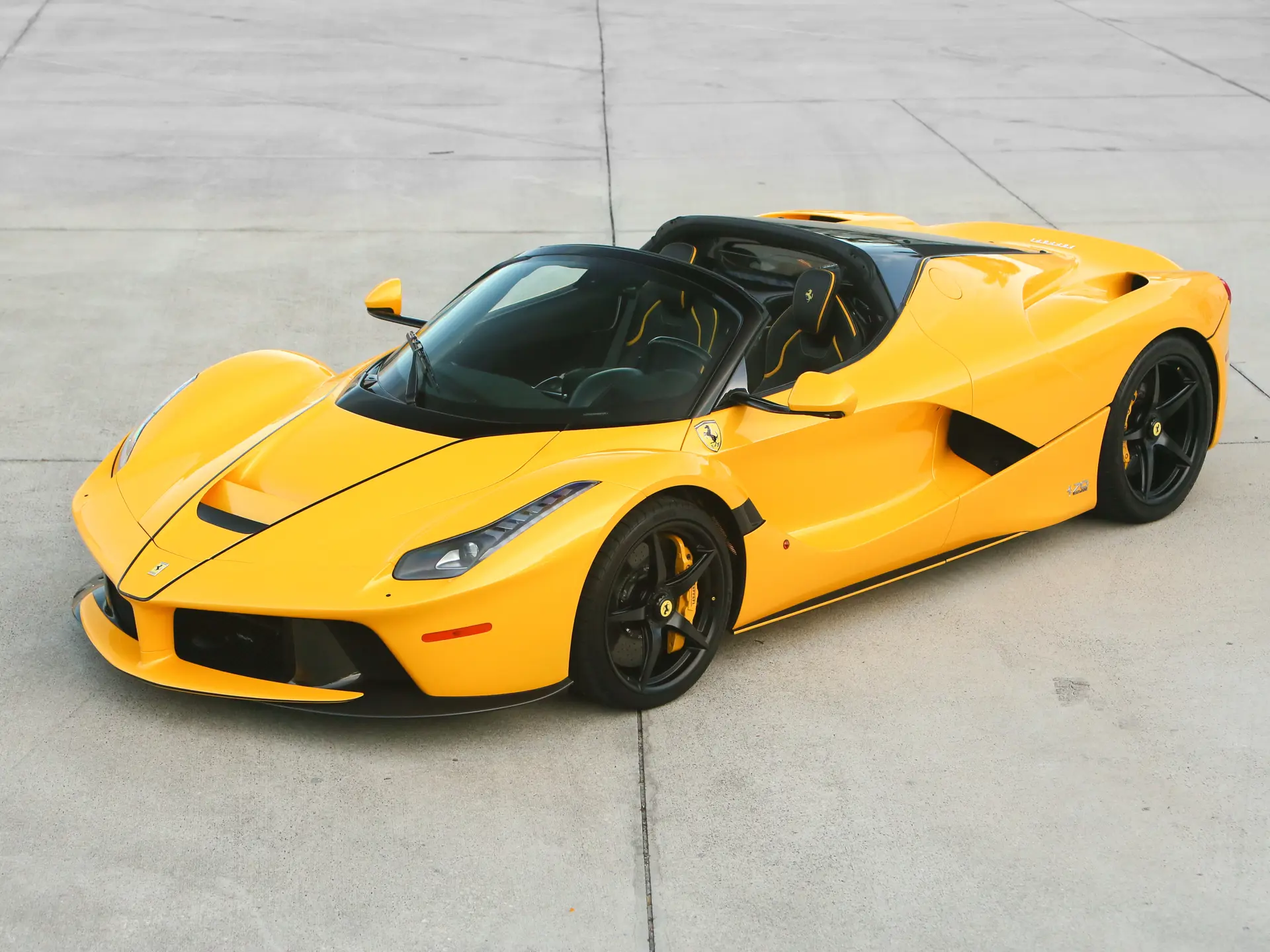 how much is a laferrari aperta worth