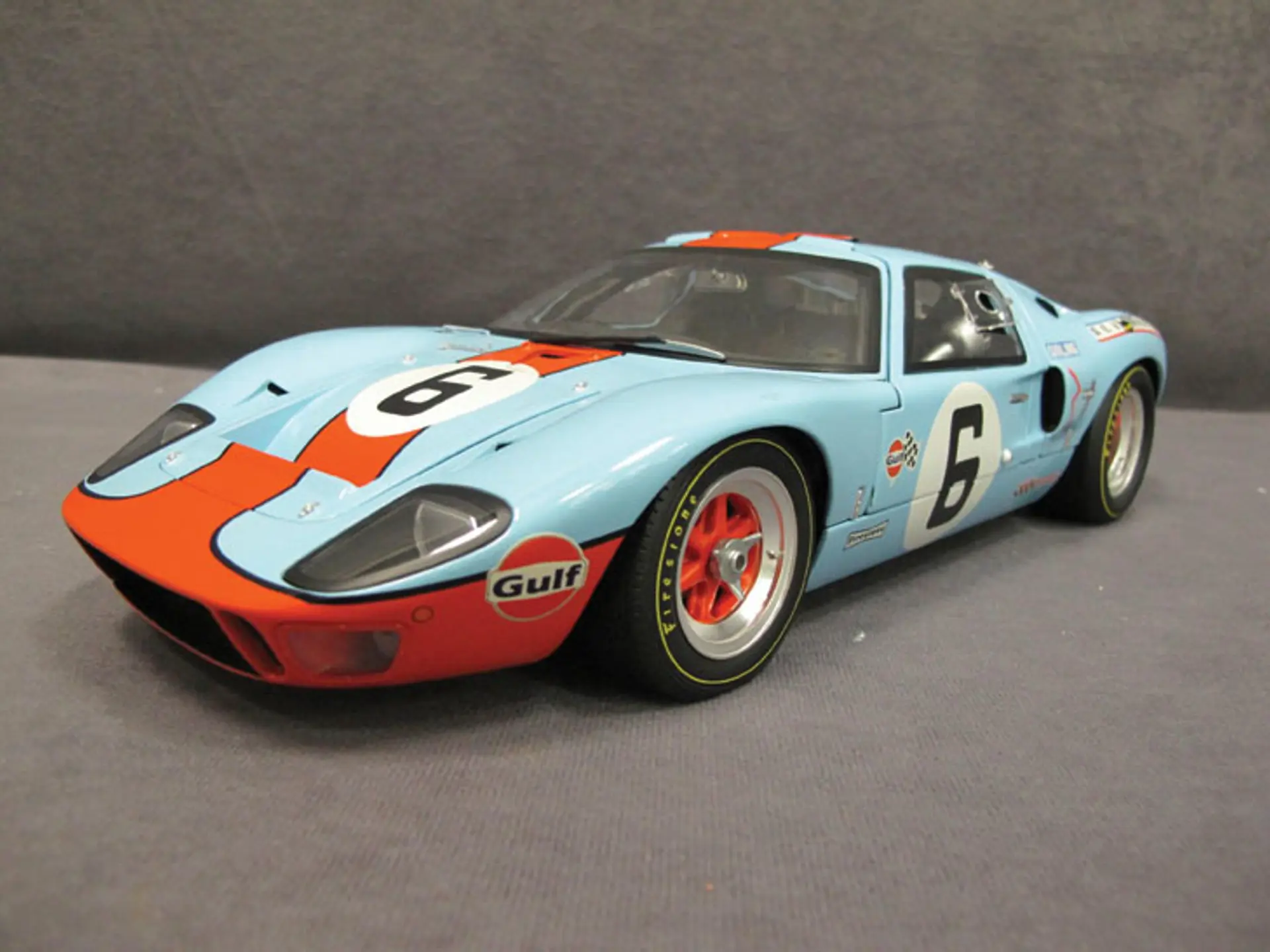 1/12 Scale GMP Ford GT-40 Gulf #6 Jackie Ickx/Jackie Oliver 1969 LeMans ...