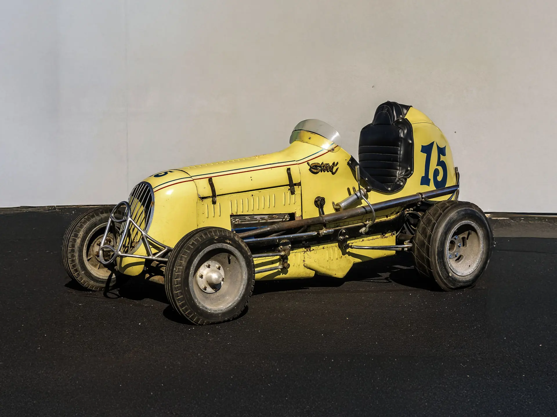 c. 1941 Ford V-8 Midget Racer | Hershey 2025 | RM Sotheby's