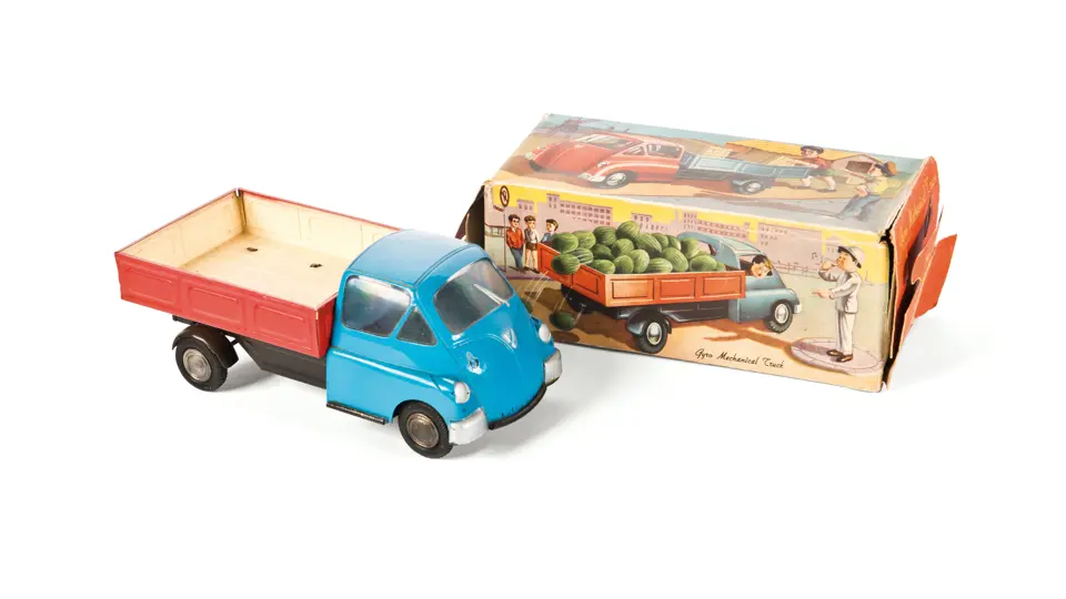 Isettacarro Tin Toy Car and Original Box | The Bruce Weiner Microcar ...