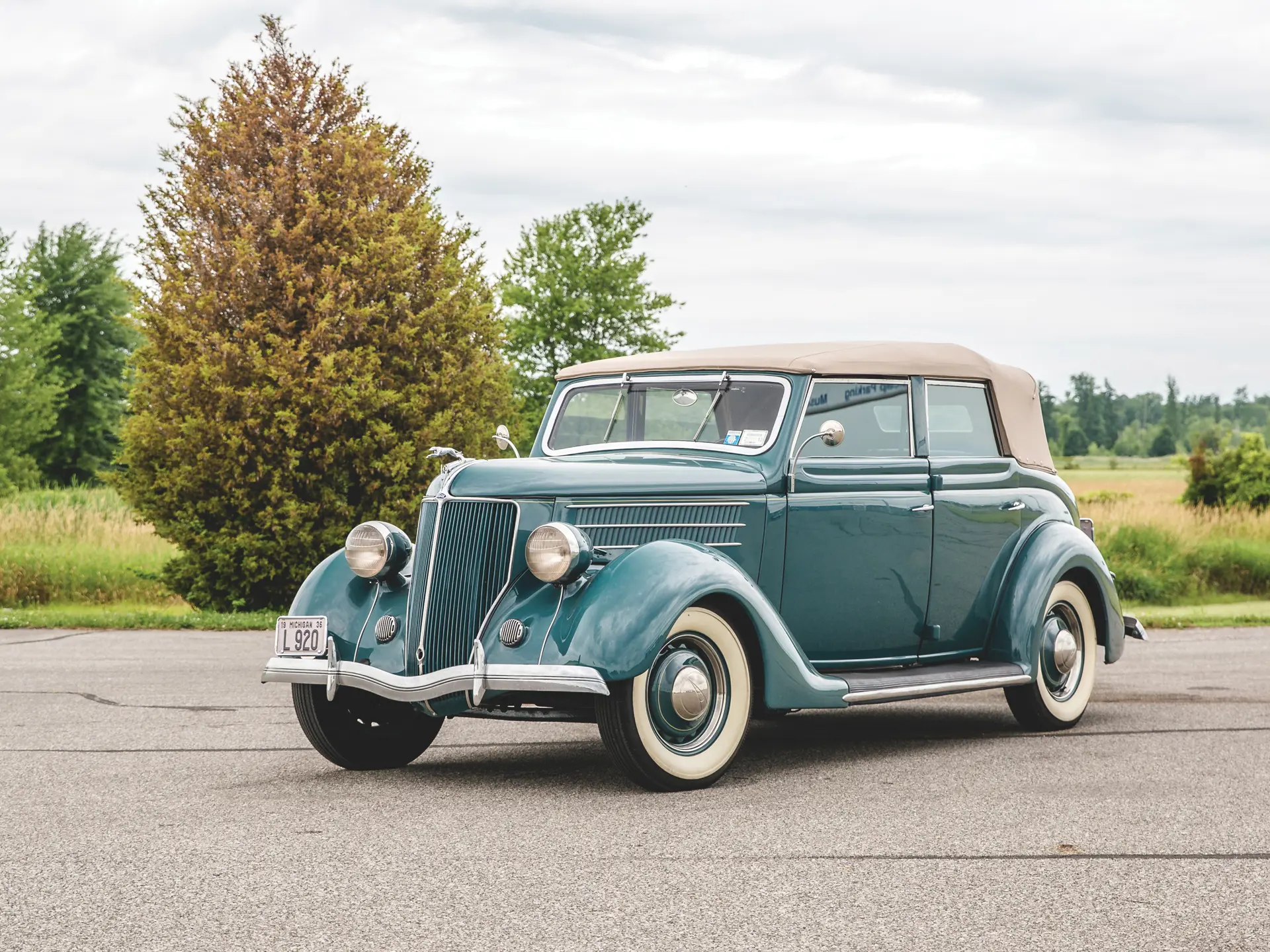 1936 Ford Convertible Sedan | Auburn Fall 2019 | RM Sotheby's