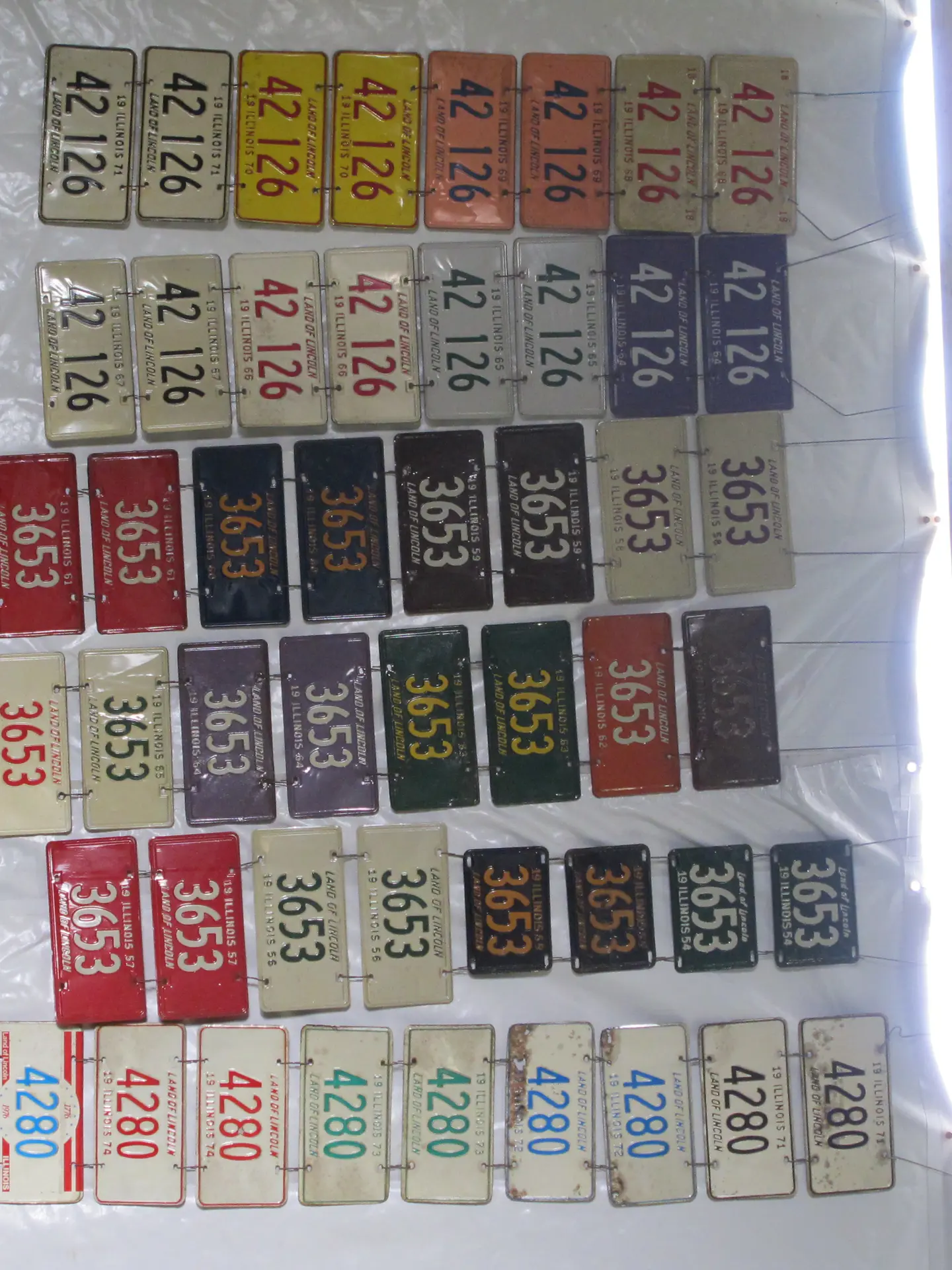 Assorted Illinois Numbered Plates | The Lee Roy Hartung Collection | RM ...