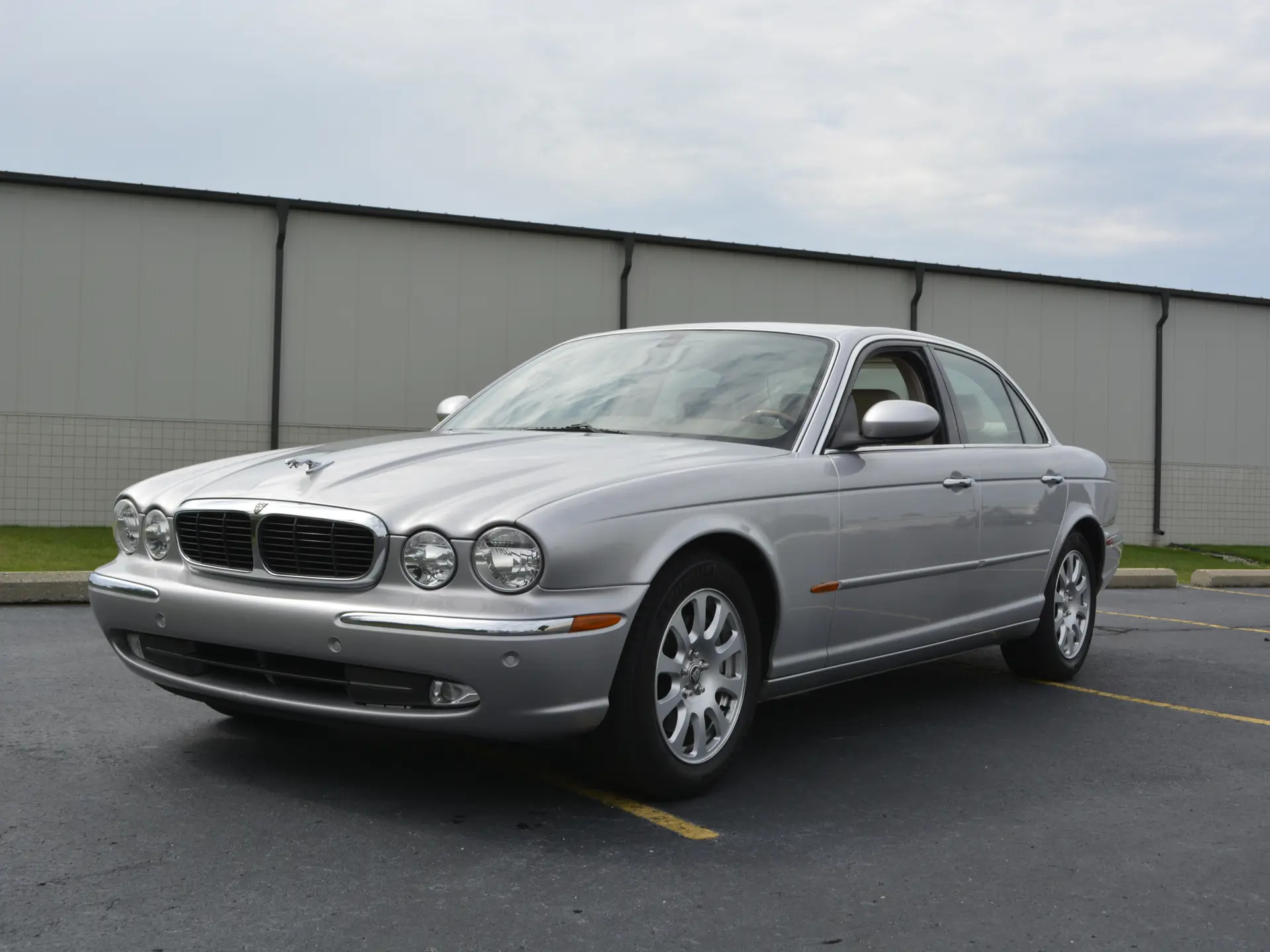 2004 Jaguar XJ8 | Auburn Fall 2014 | RM Sotheby's