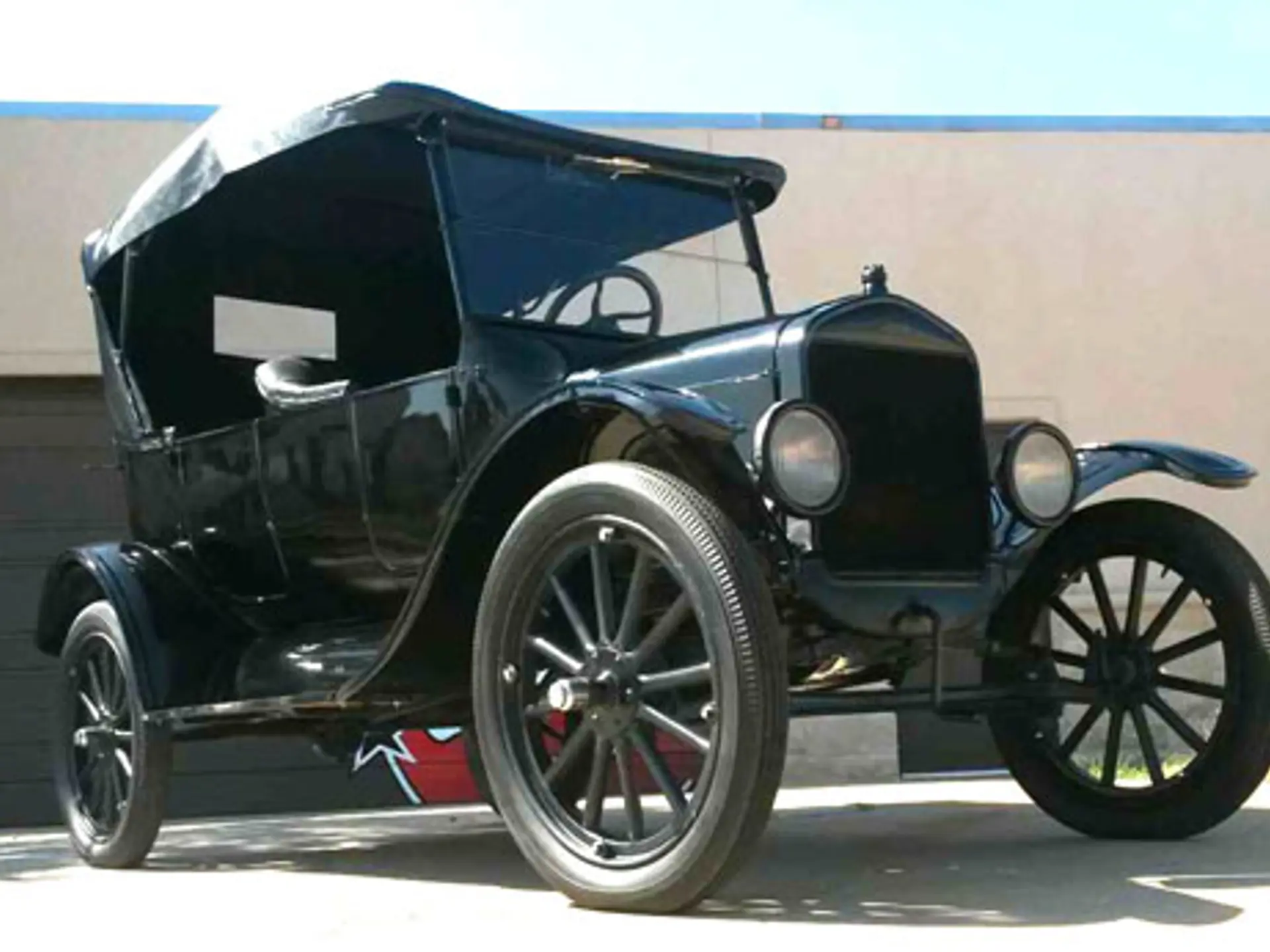 1925 Ford Model T | Auburn Fall 2014 | RM Sotheby's