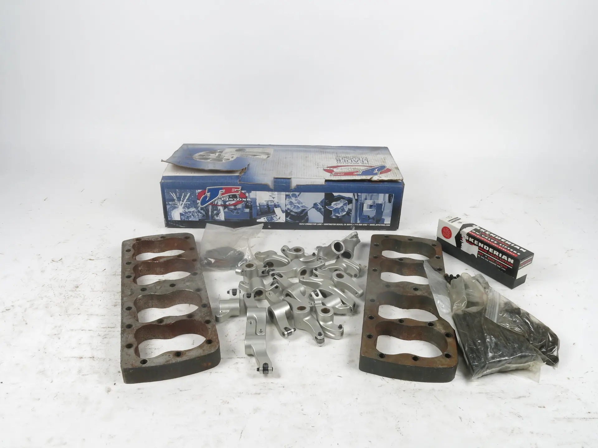 Ardun rocker arms, Flathead leak - down test plates, JE pistons and ...