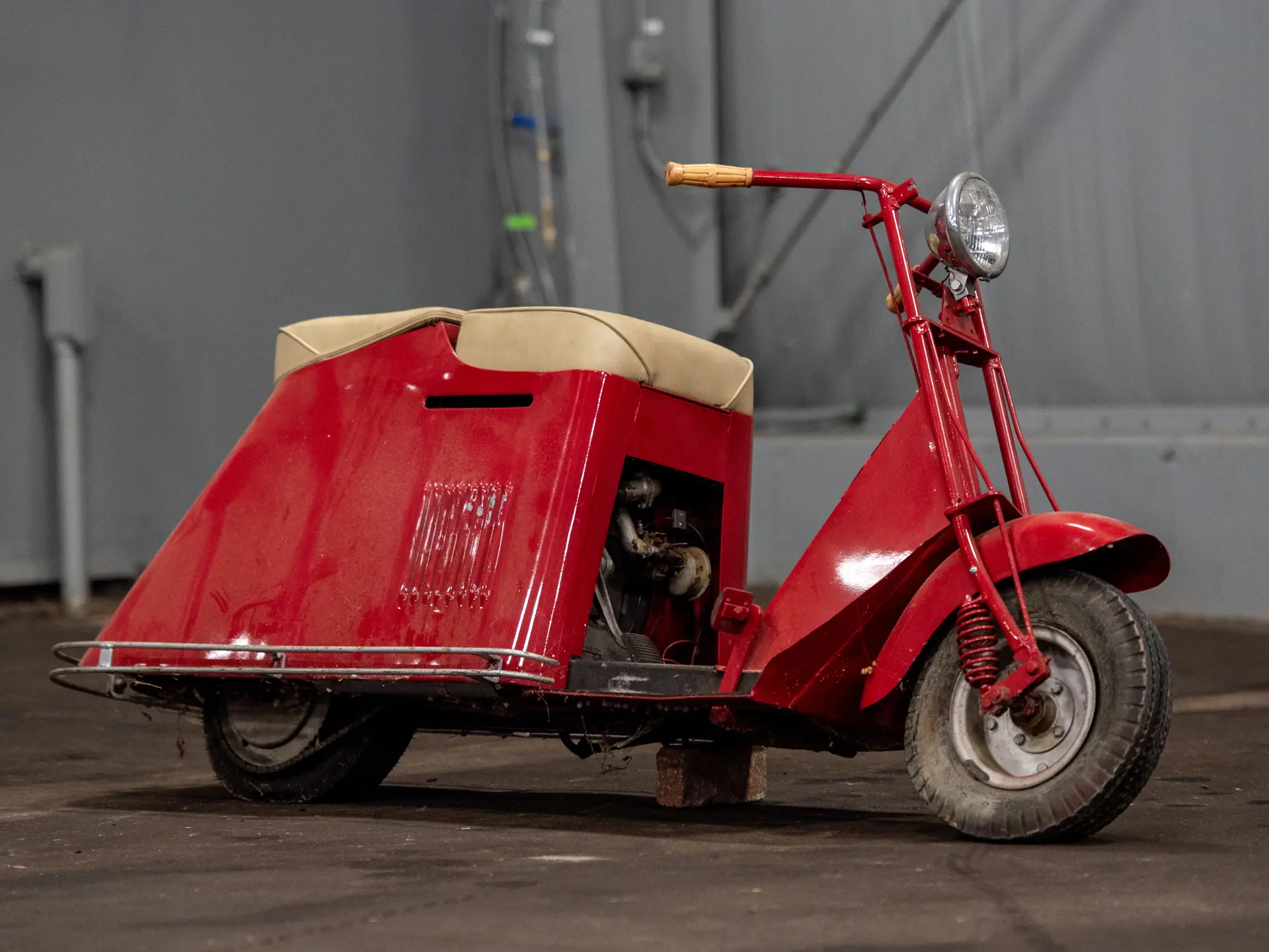 Cushman 50 Series | Auburn Fall 2021 | RM Sotheby's