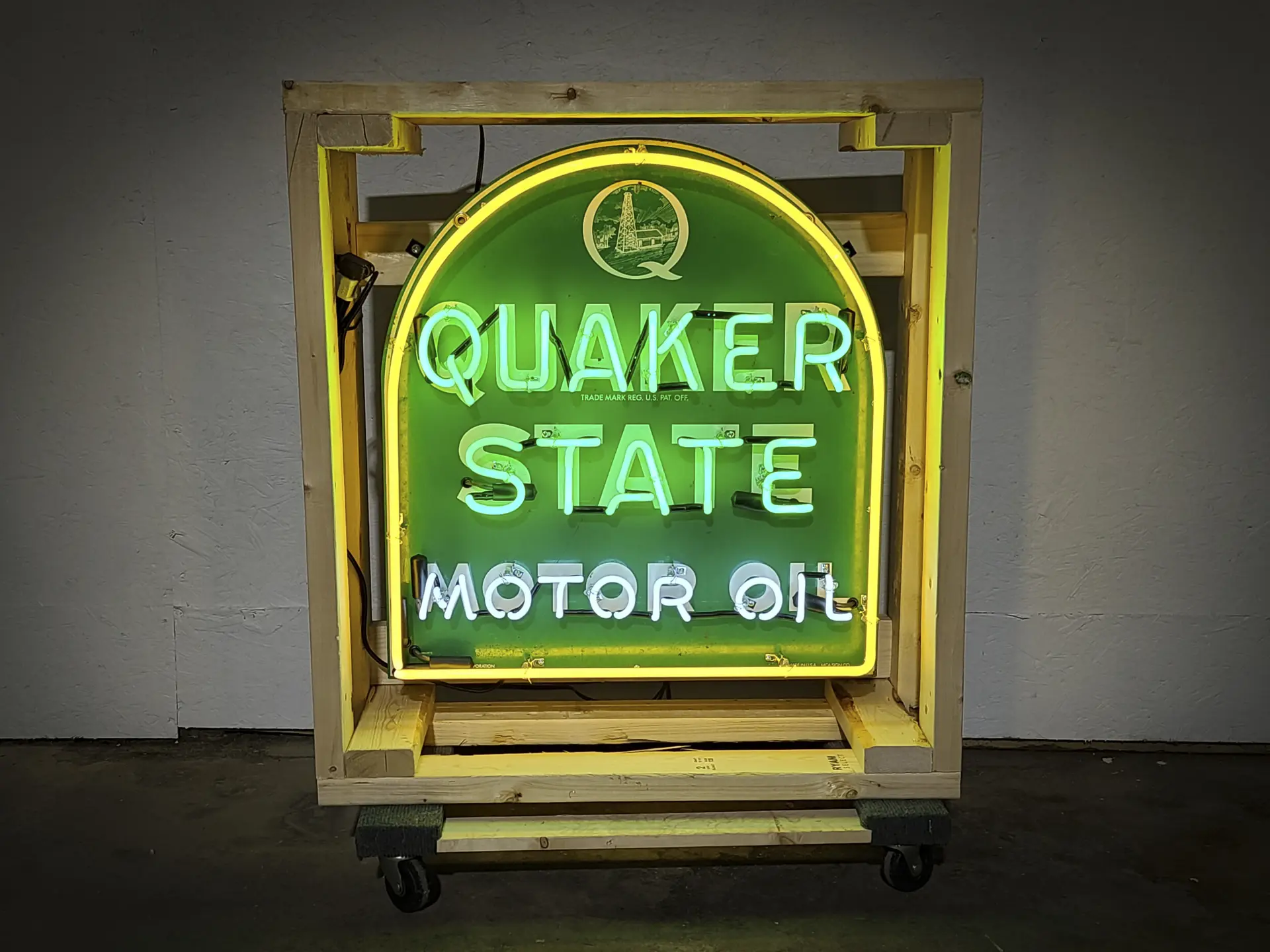 Quaker State Tin Neon Sign | Fort Lauderdale 2022 | RM Sotheby's
