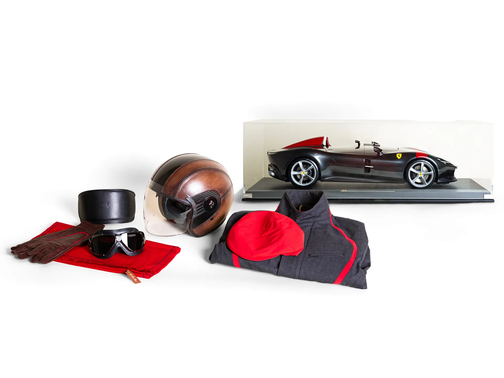 Ferrari Monza SP1 Helmet, Amalgam Model and Accessories | Paris 2026 ...