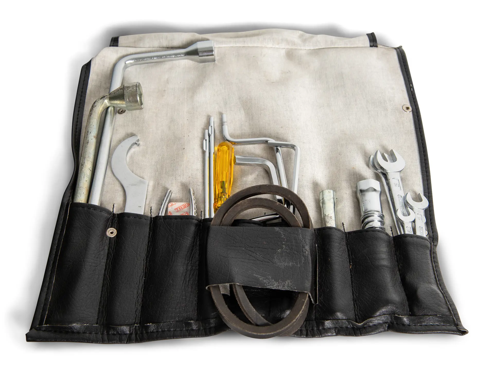 Porsche 911 G-Body Tool Kit, No Tag, 1989 | The White Collection | RM ...