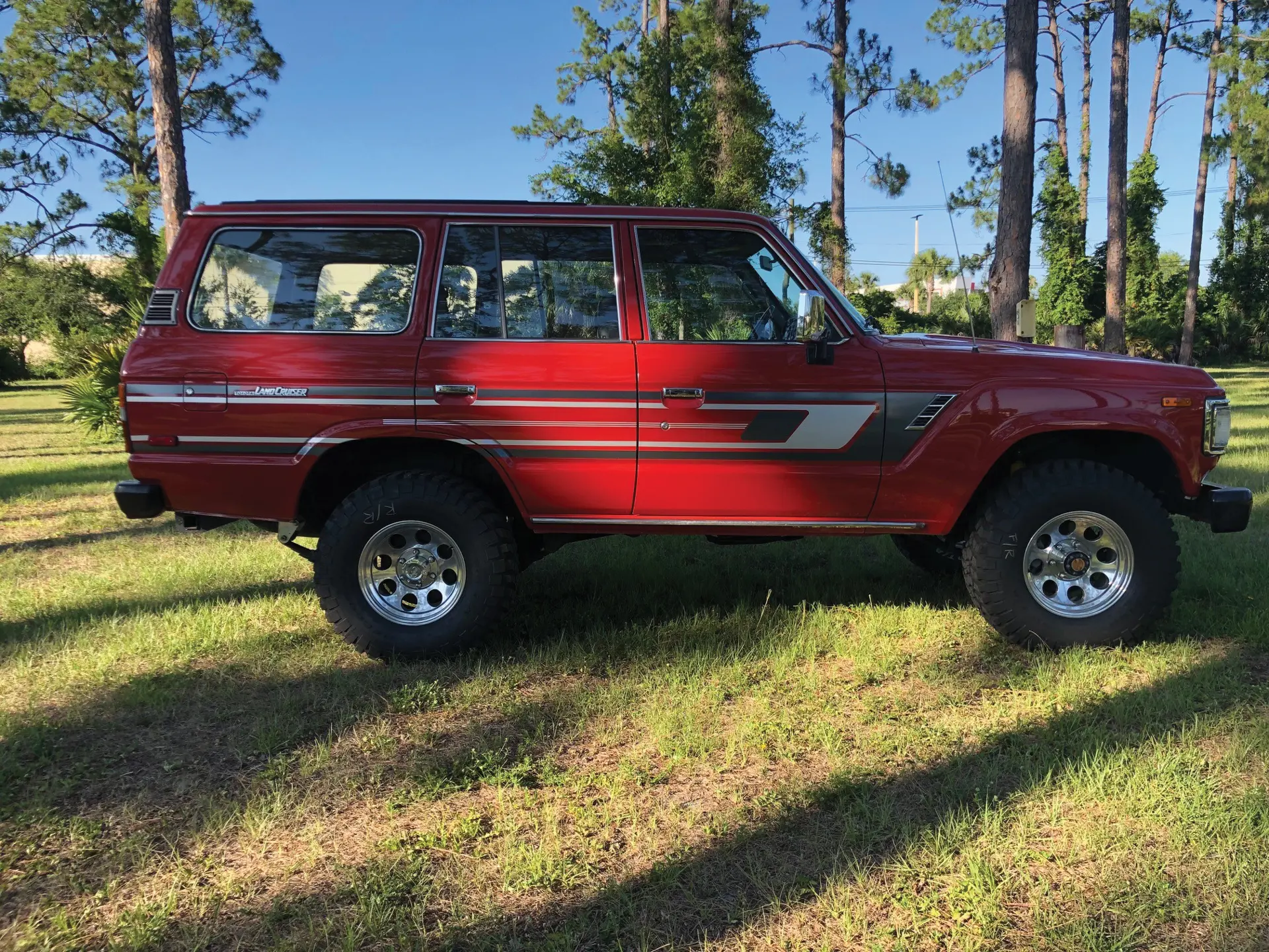 1989 Toyota FJ62 Land Cruiser | Auburn Spring 2019 | RM Sotheby's