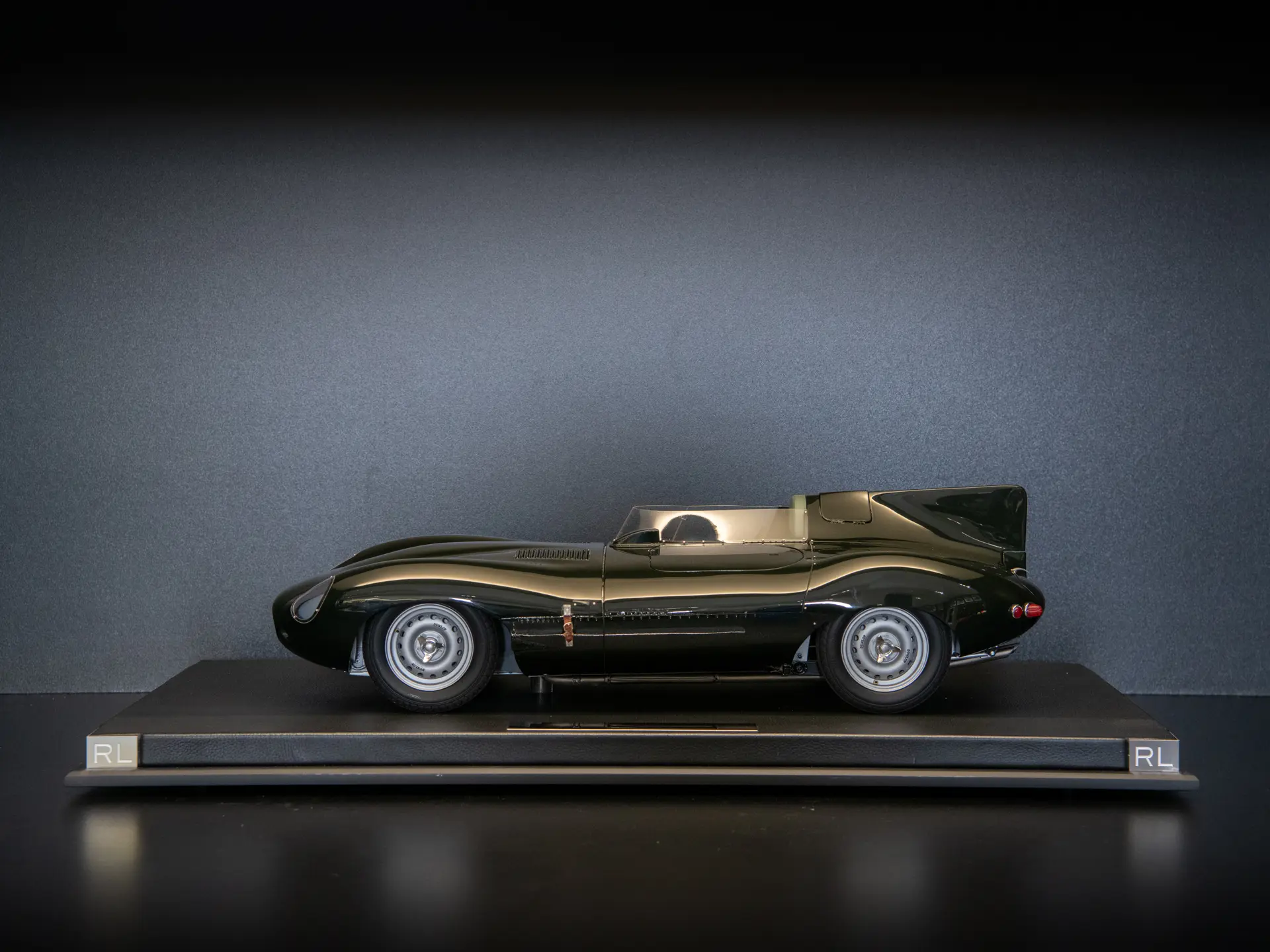 1955 Jaguar D-Type 1:8 Scale Model by Amalgam | Dare to Dream ...