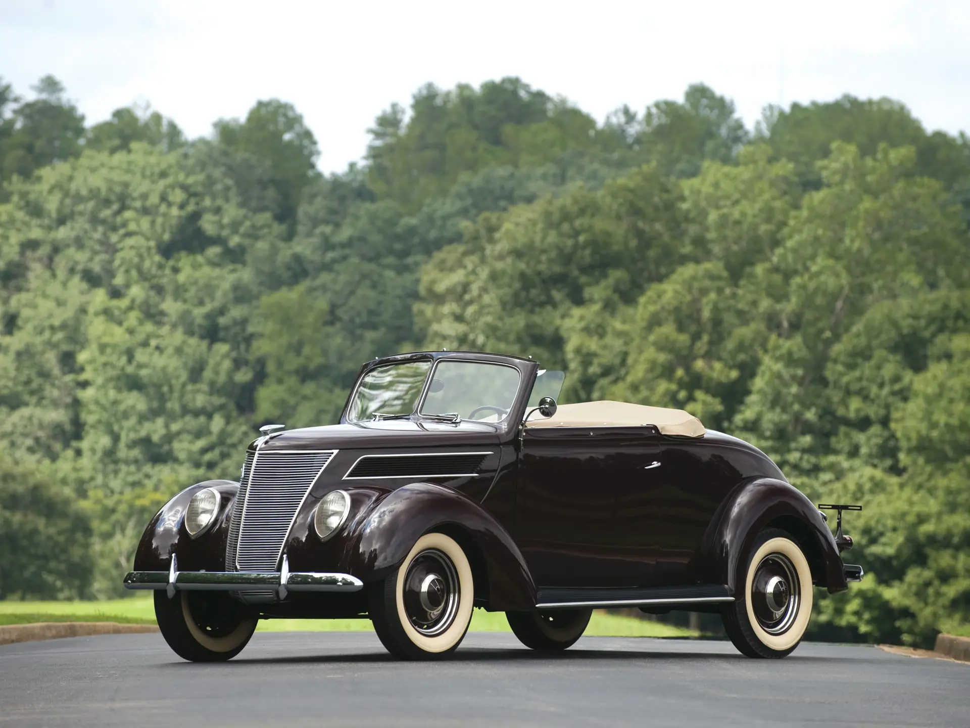 1937 Ford Roadster | The Milton Robson Collection | RM Sotheby's
