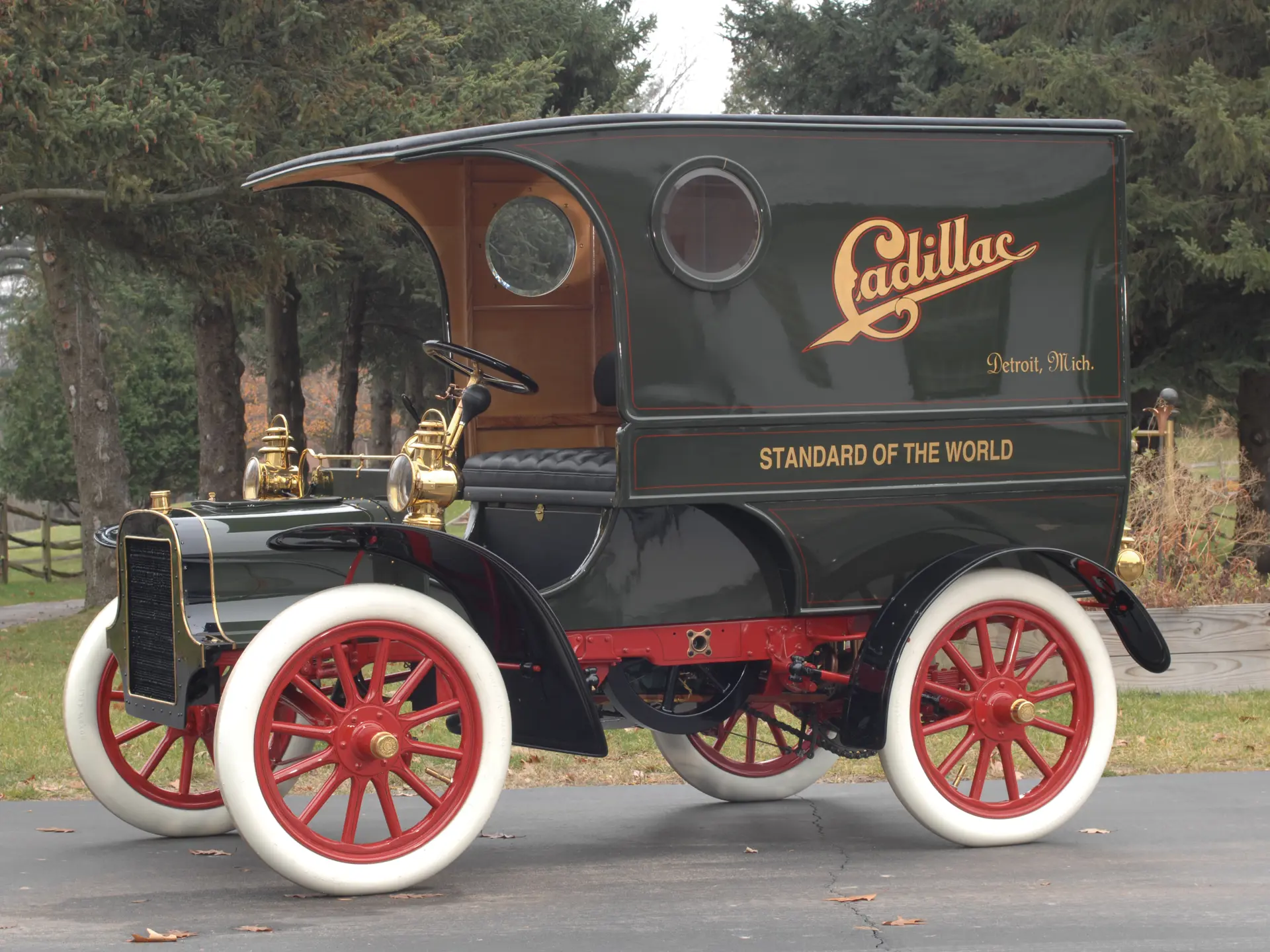 1906 Cadillac Model M Delivery Wagon | The McMullen Collection | RM ...
