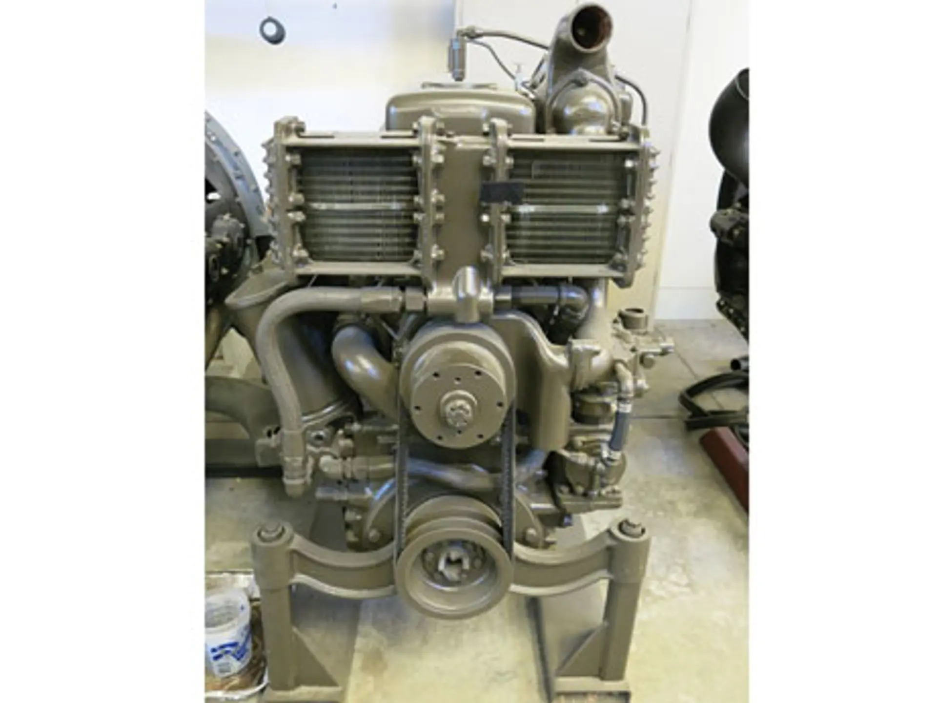 Hall-Scott 440 Six Cylinder Gasoline Water Cooled Engine Plus Parts ...