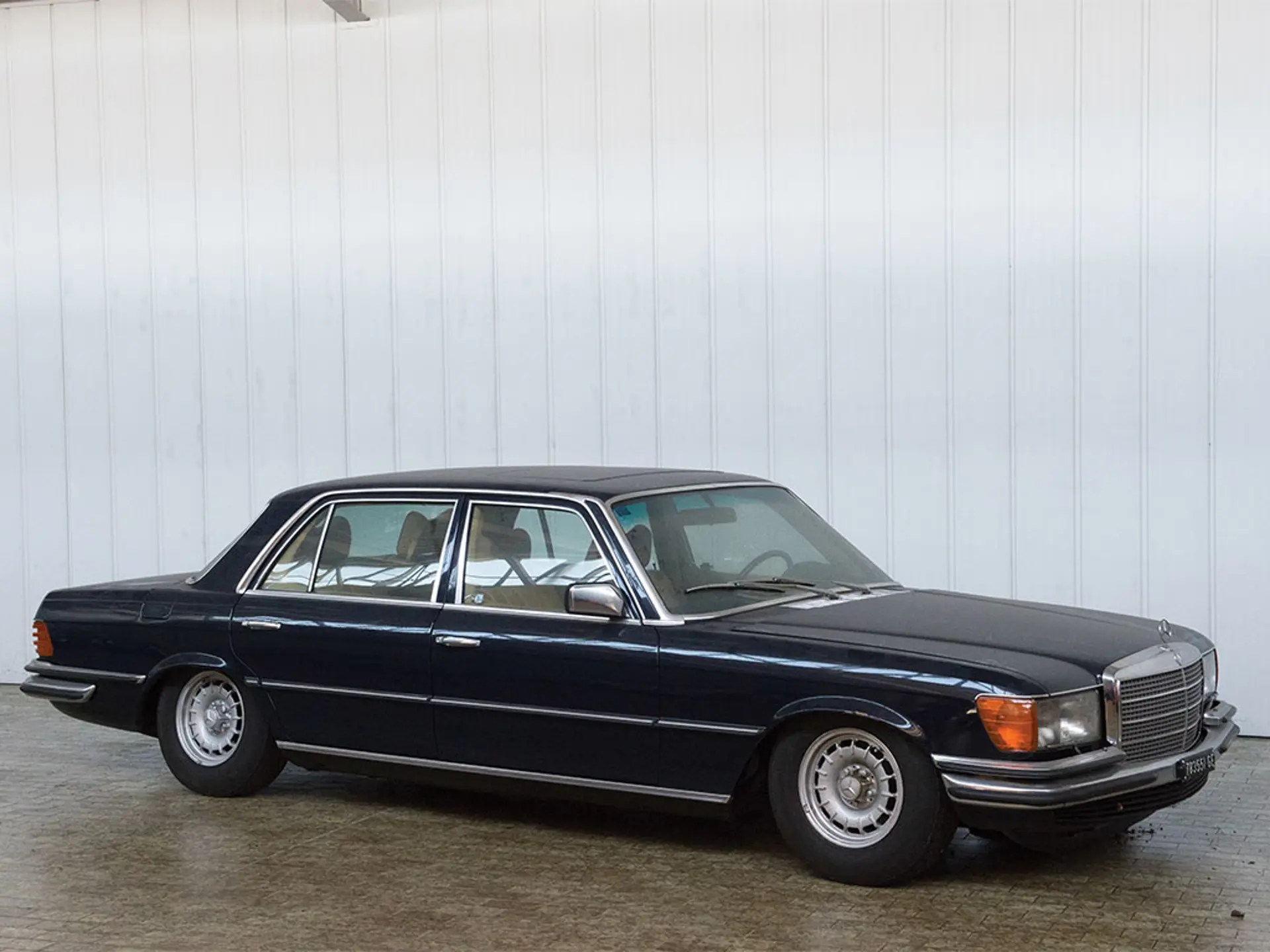 1977 Mercedes-Benz 450 SEL 6.9 | Duemila Ruote | RM Sotheby's