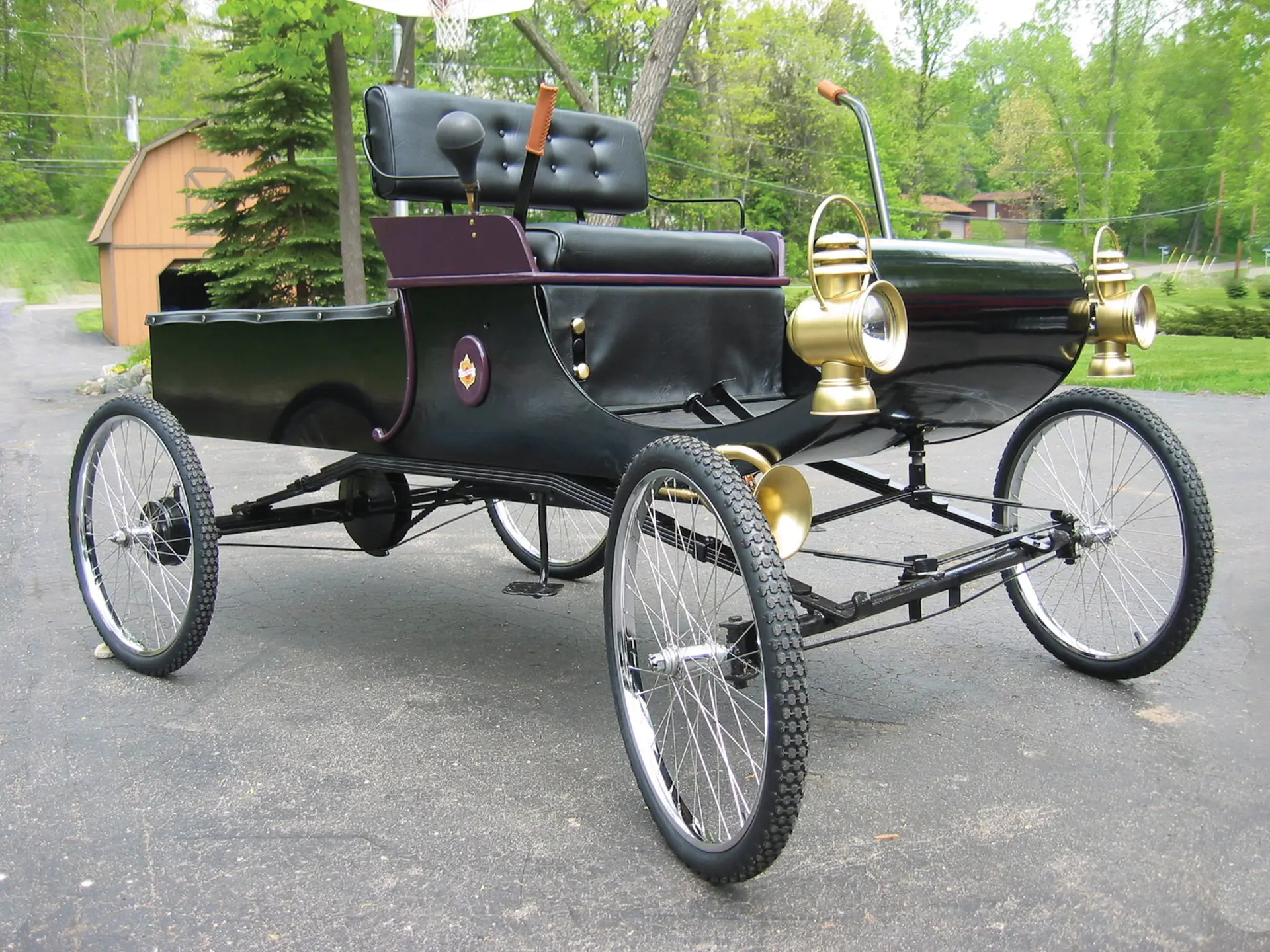 1901 Oldsmobile Curved Dash Replica | Michigan Spring International ...