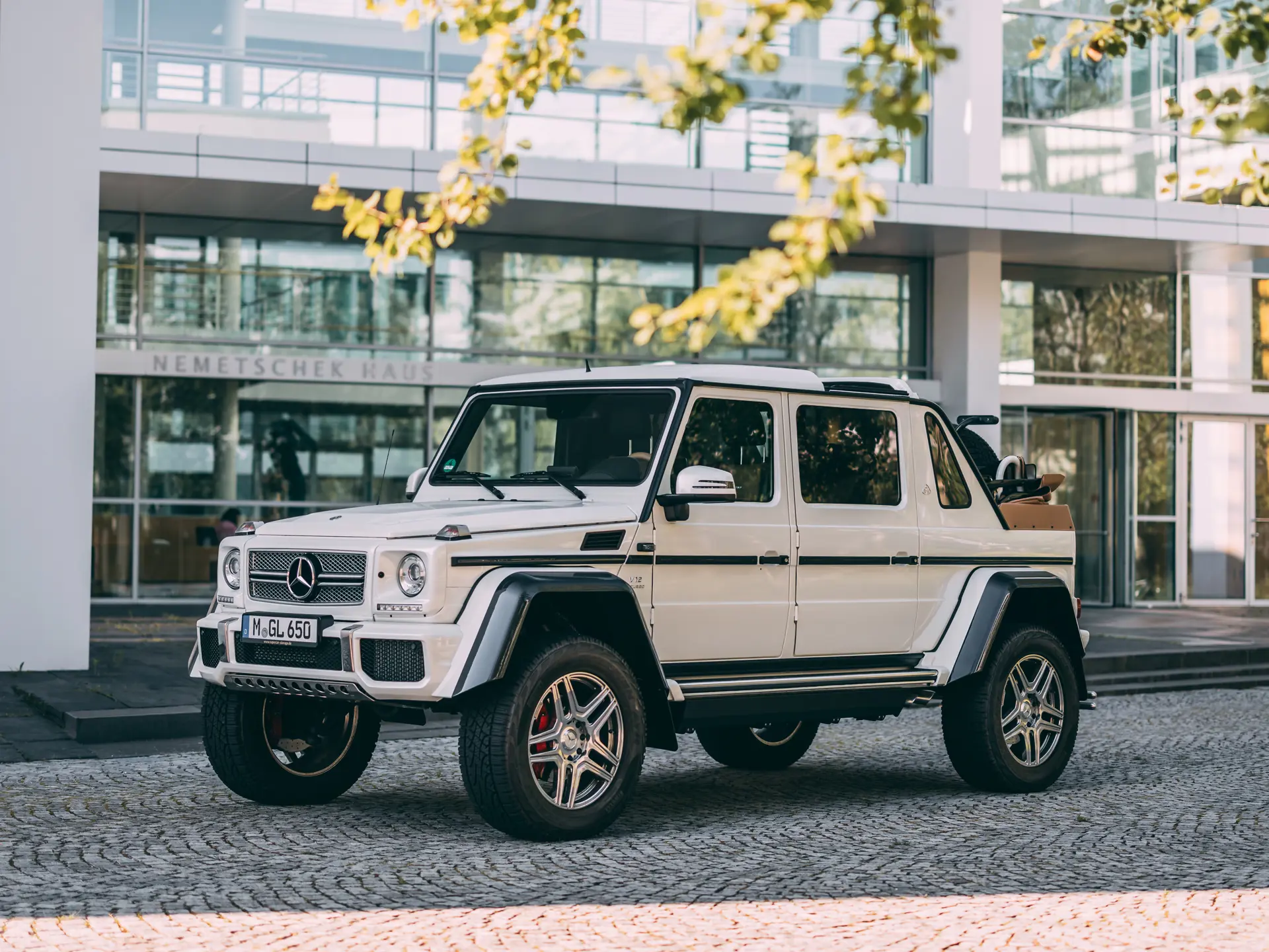 2018 Mercedes-Maybach G 650 Landaulet | The Tegernsee Auction | RM ...