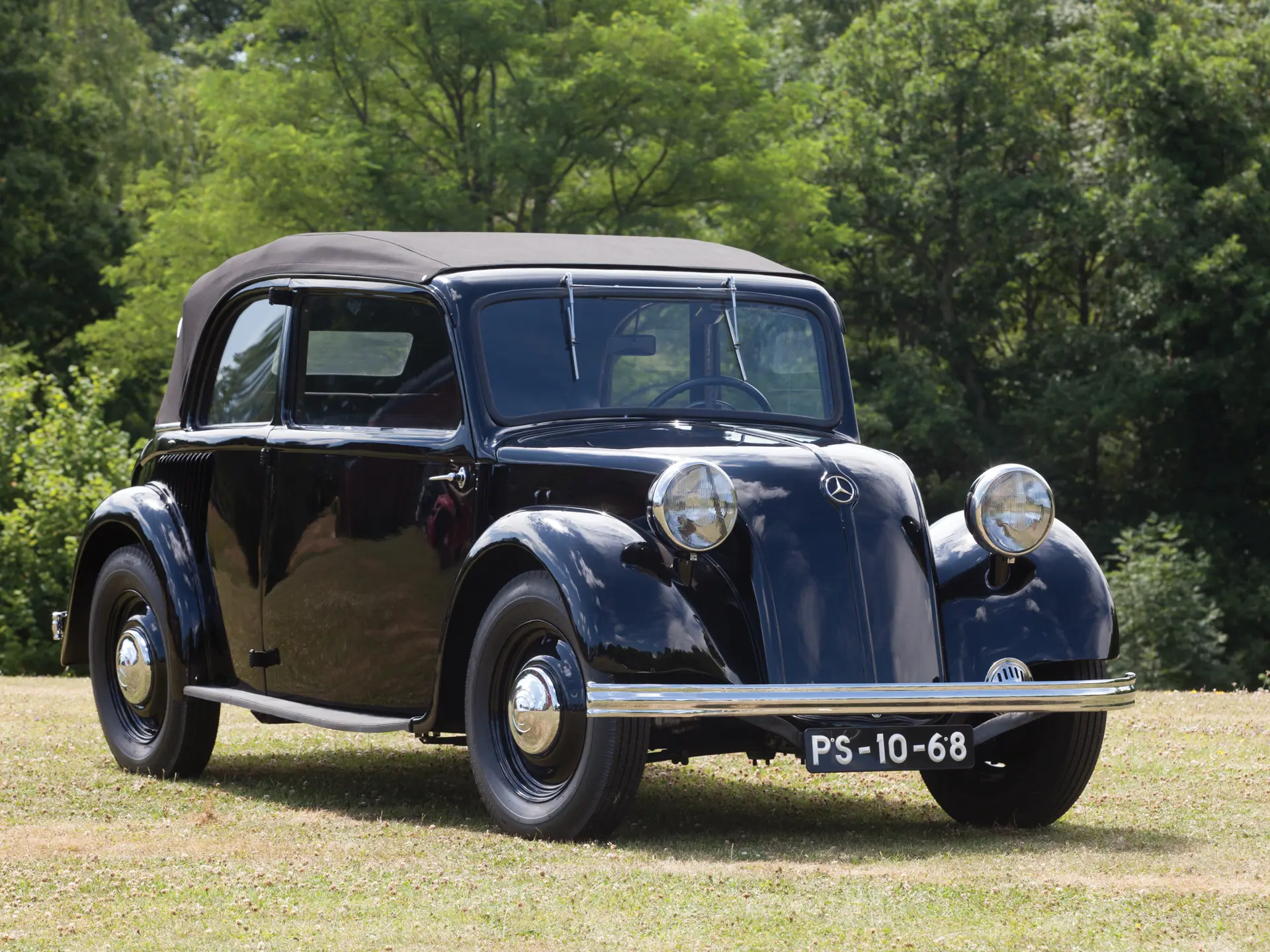 1936 Mercedes-Benz 130 H Cabriolet Saloon | London 2013 | RM Sotheby's