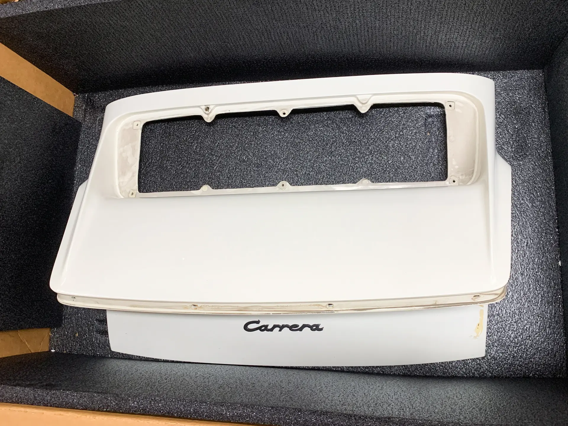Porsche 911 Carrera Engine Lid | The White Collection | Online | RM ...