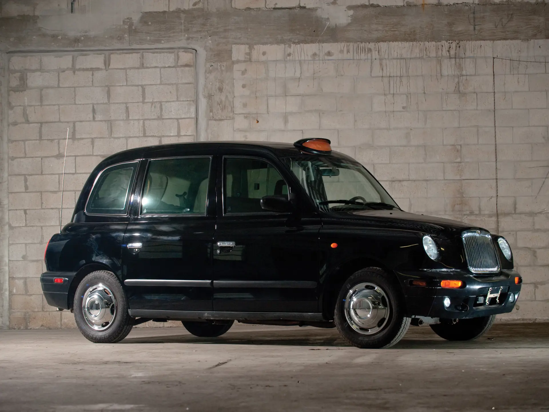 2004 London Taxi TXII | Fort Lauderdale 2011 | RM Sotheby's