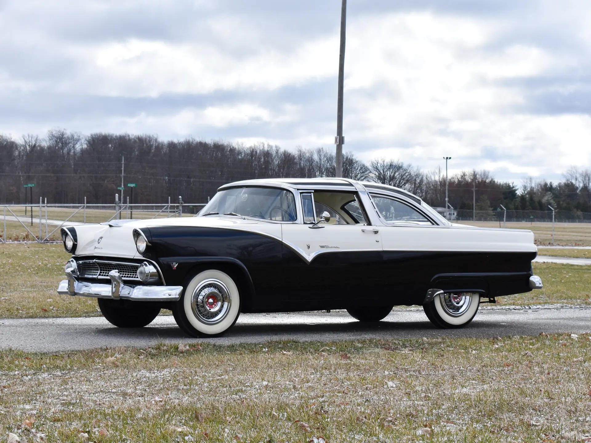 1955 Ford Fairlane Crown Victoria | Auburn Spring 2018 | RM Sotheby's