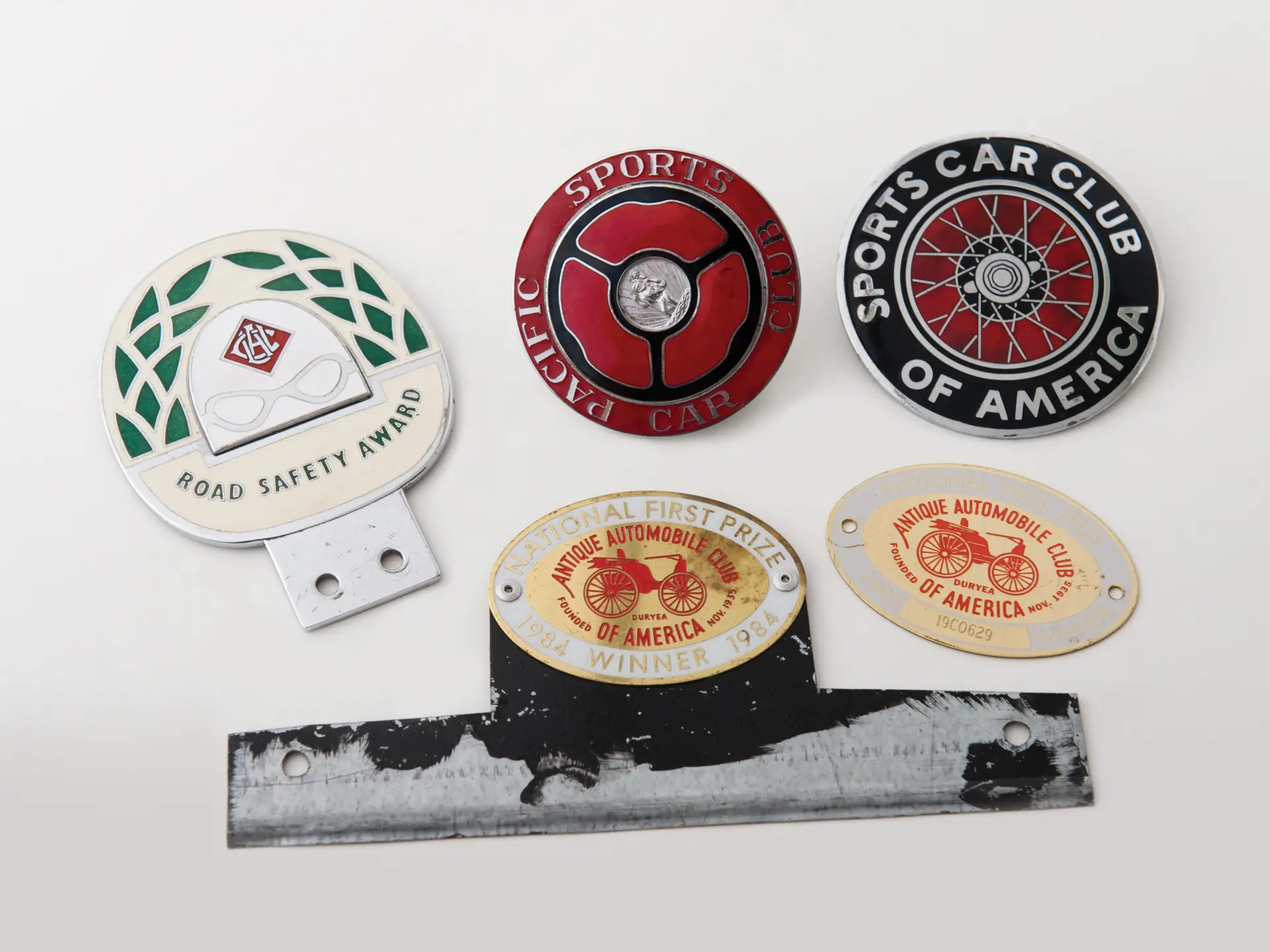 Automotive Badges | Vintage Motor Cars of Hershey 2009 | RM Sotheby's