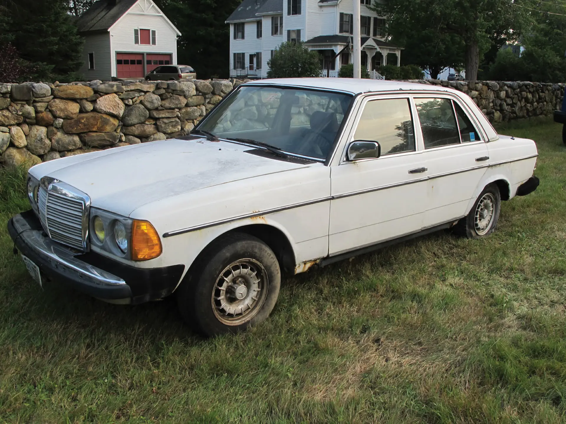 1985 Mercedes-Benz 300 D | The Bennett Collection | RM Sotheby's