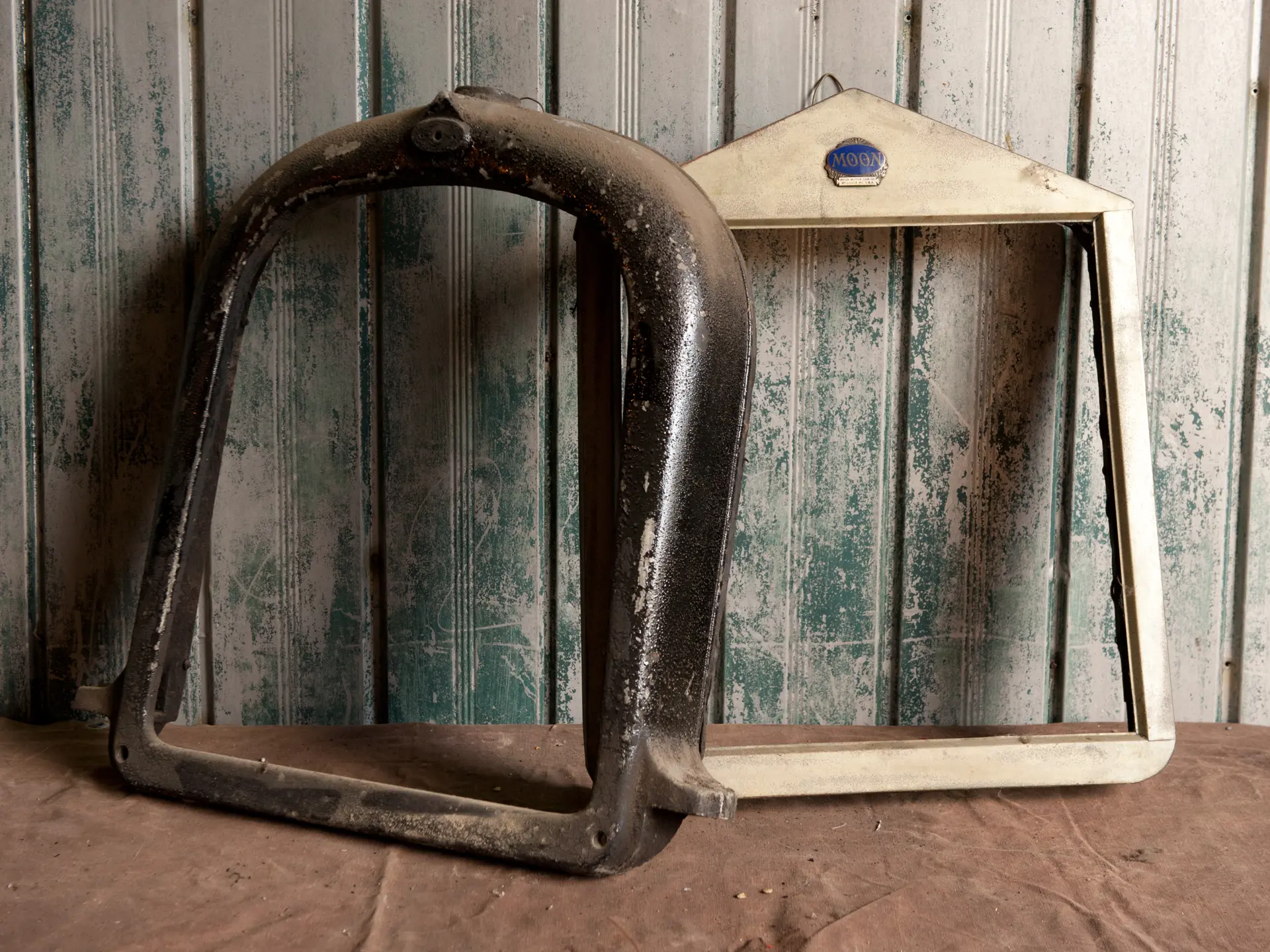Radiator Shells | The Lee Roy Hartung Collection | RM Sotheby's