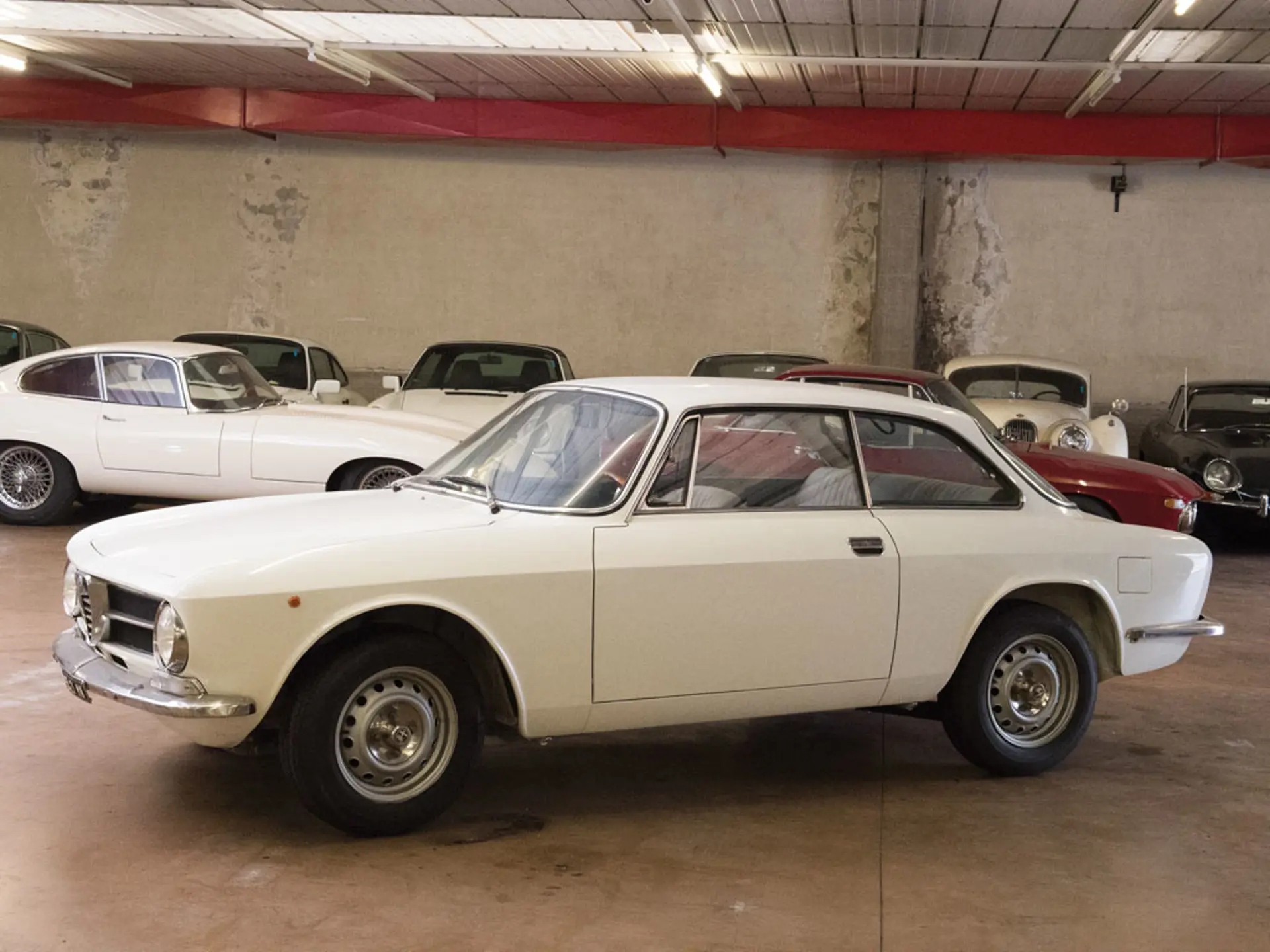 1973 Alfa Romeo Giulia GT 1600 Junior | Duemila Ruote | RM Sotheby's