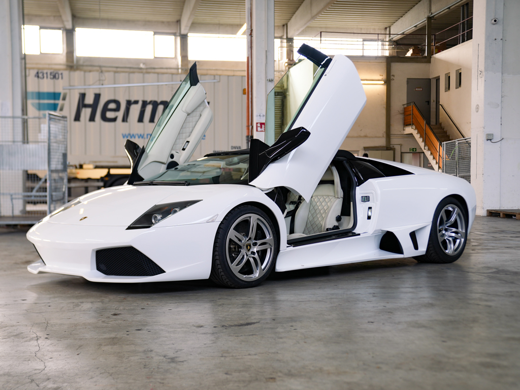balloon white lamborghini murcielago
