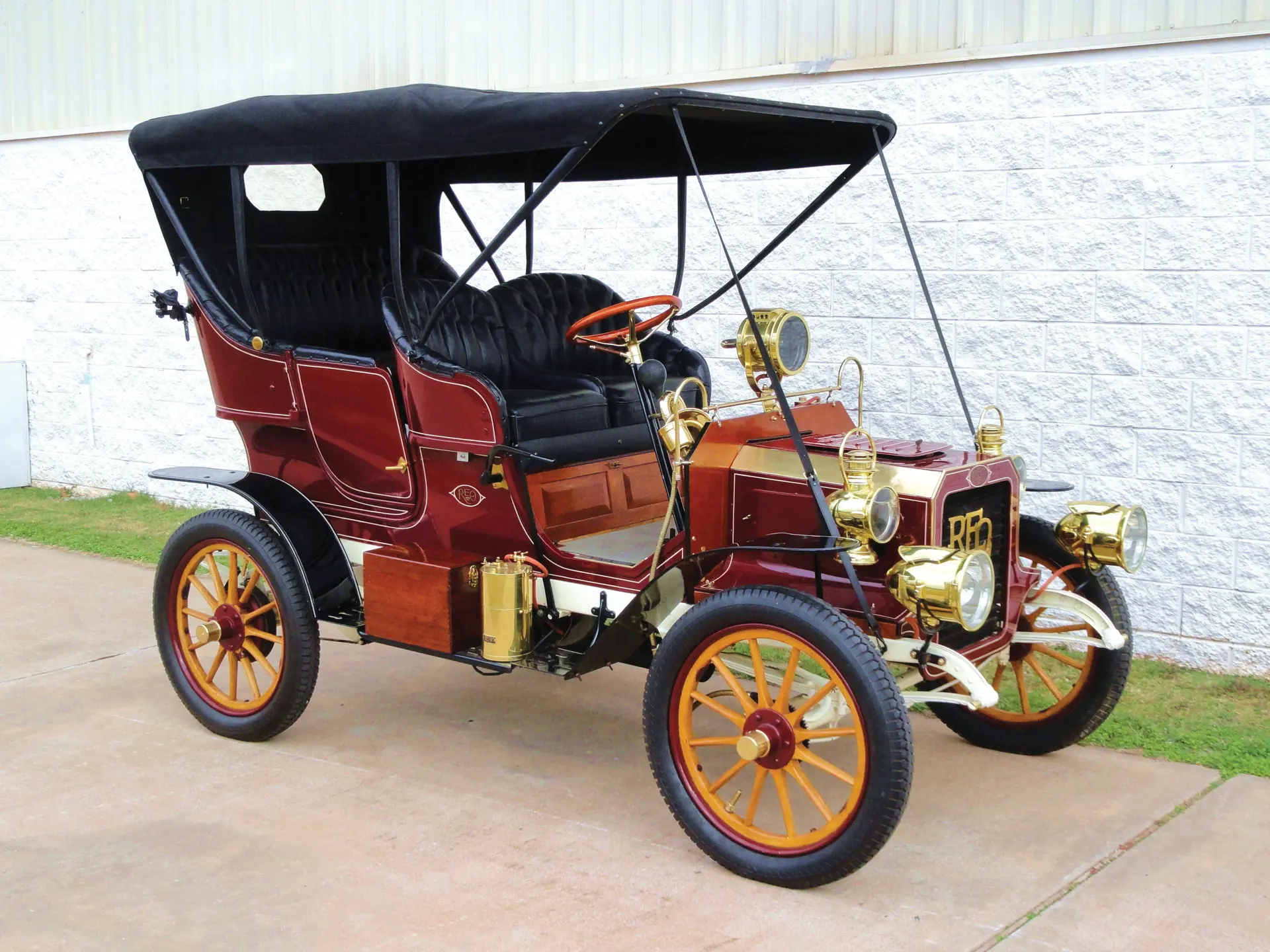 1905 REO Two-Cylinder Five-Passenger Detachable Tonneau | Arizona 2014 ...