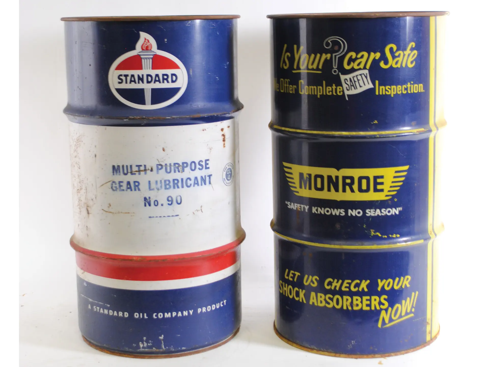 A lot of two, 15 gallon collectible cans | Auburn Spring 2016 | RM ...
