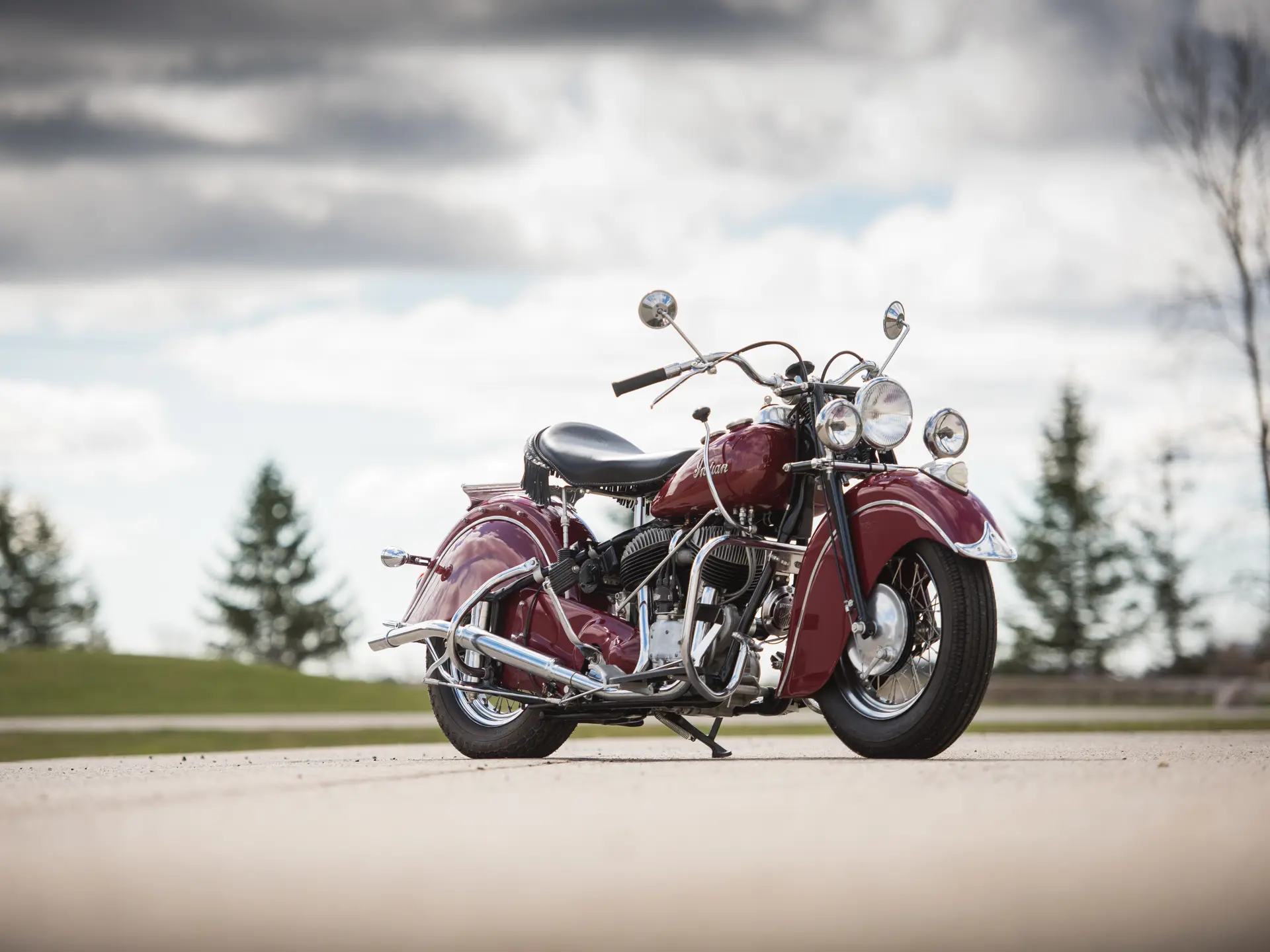 1947 Indian Chief Roadmaster | Motor City 2016 | RM Sotheby's