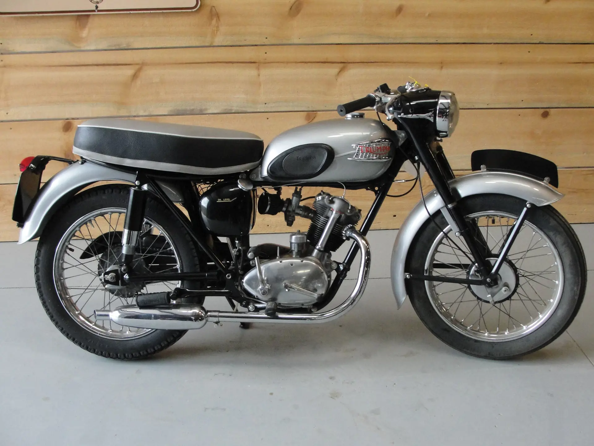 1960 Triumph Tiger Cub T-20 | Las Vegas Premier Motorcycle Auction | RM ...