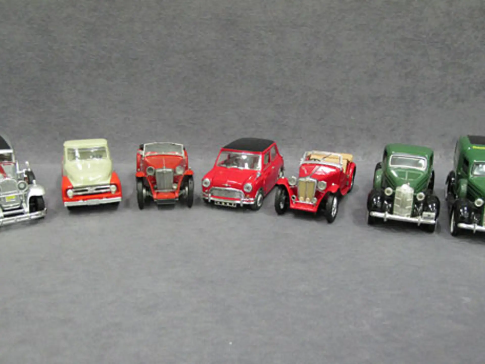 Seven (7) 1/24 Scale Assorted Model Cars | Auburn Spring 2012 | RM ...