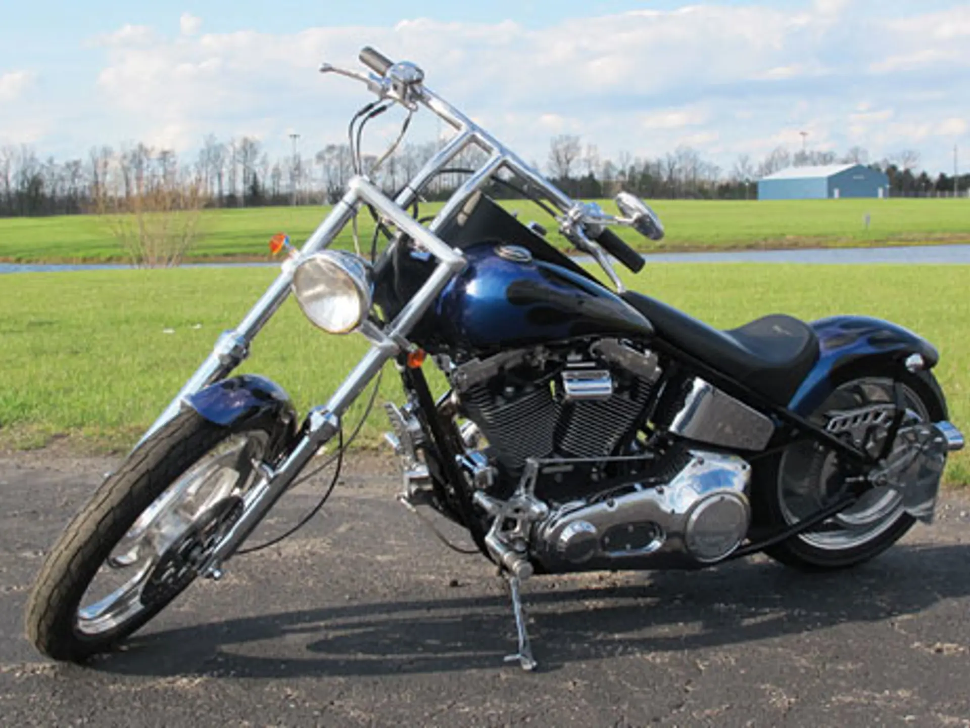 2000 Custom Ultra Ground Pounder Chopper | Auburn Spring 2014 | RM ...