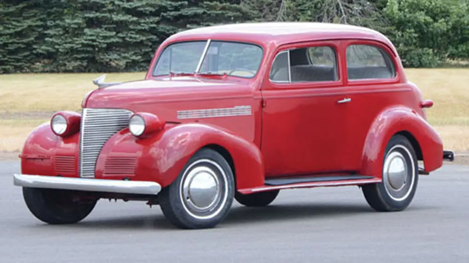 1939 Chevrolet Master Deluxe | Auburn Fall 2012 | RM Sotheby's